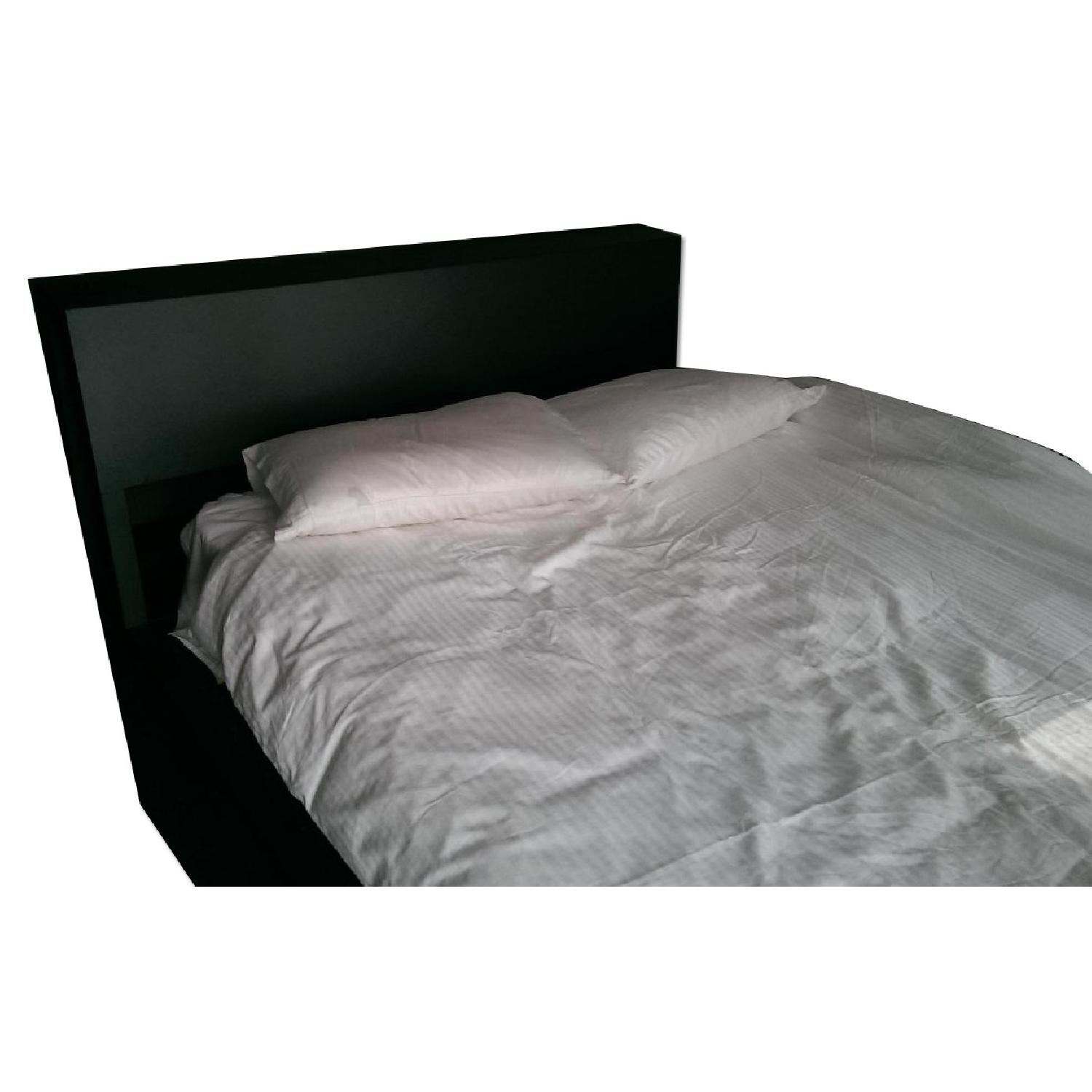 CB2 Queen Alpine Gunmetal Bed Frame - AptDeco