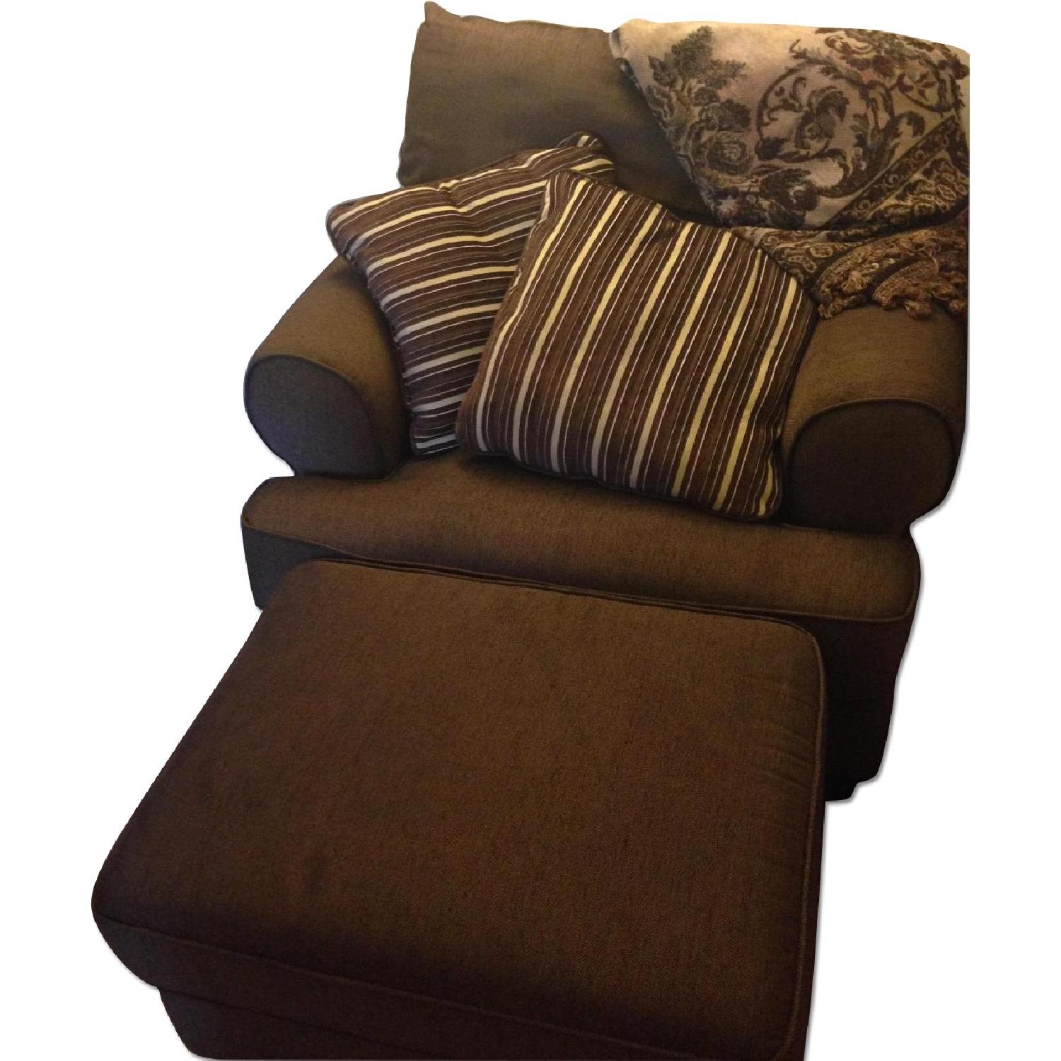 Jennifer Convertibles Sleeper Sofa + Chair w/ Ottoman - AptDeco