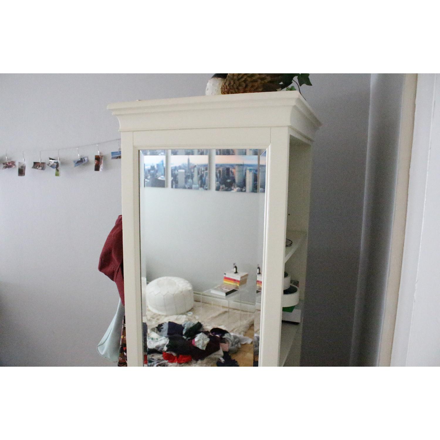 Pottery Barn Swivel Tower - AptDeco