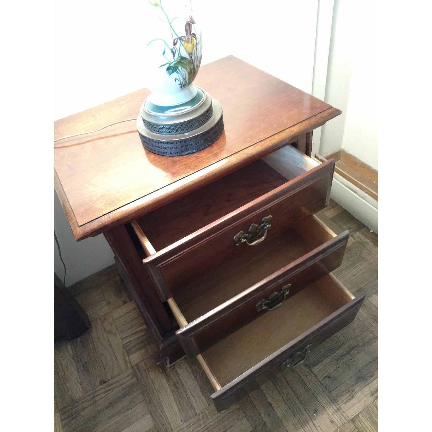 Dixie Vintage Nightstand - AptDeco