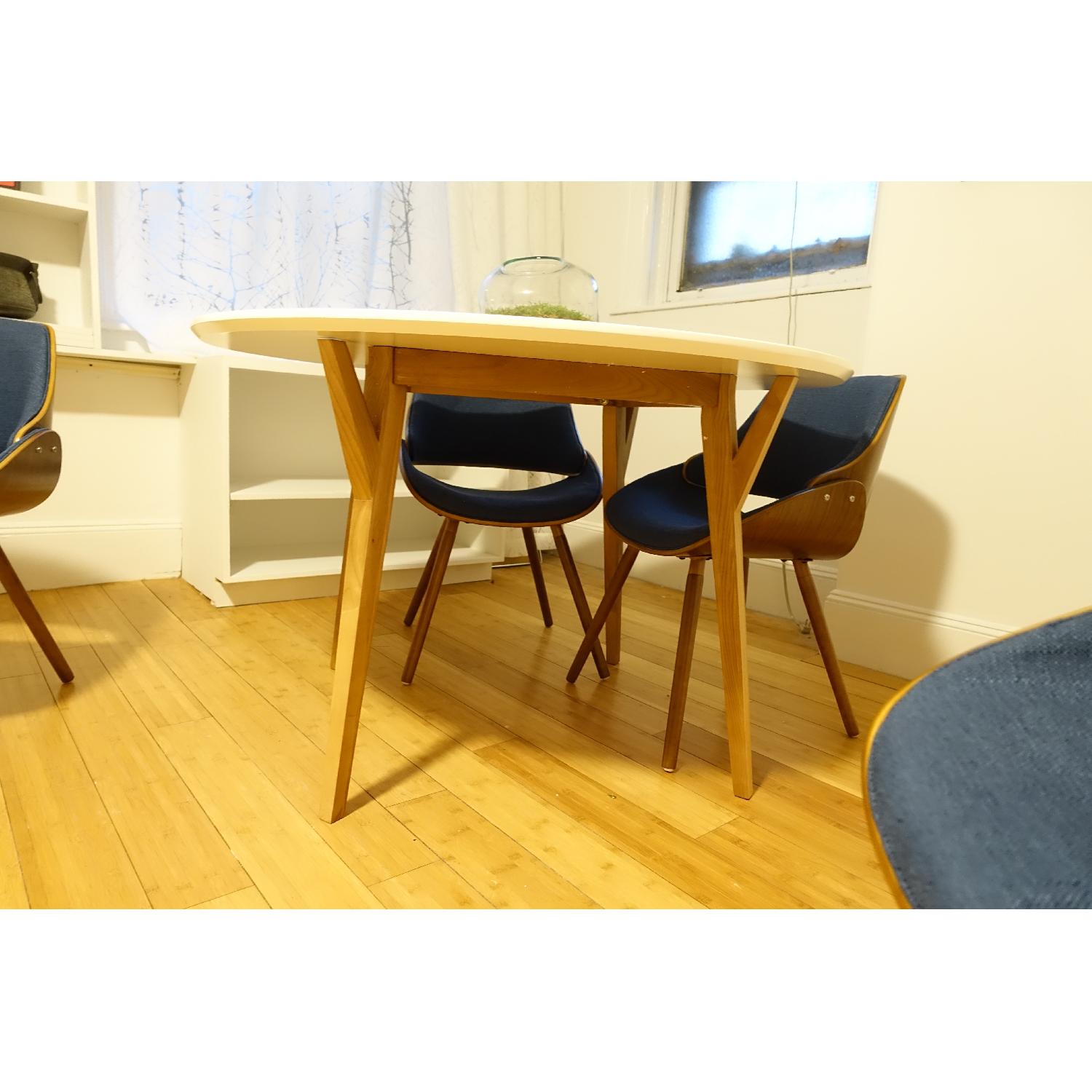 Otis Dining Table - AptDeco