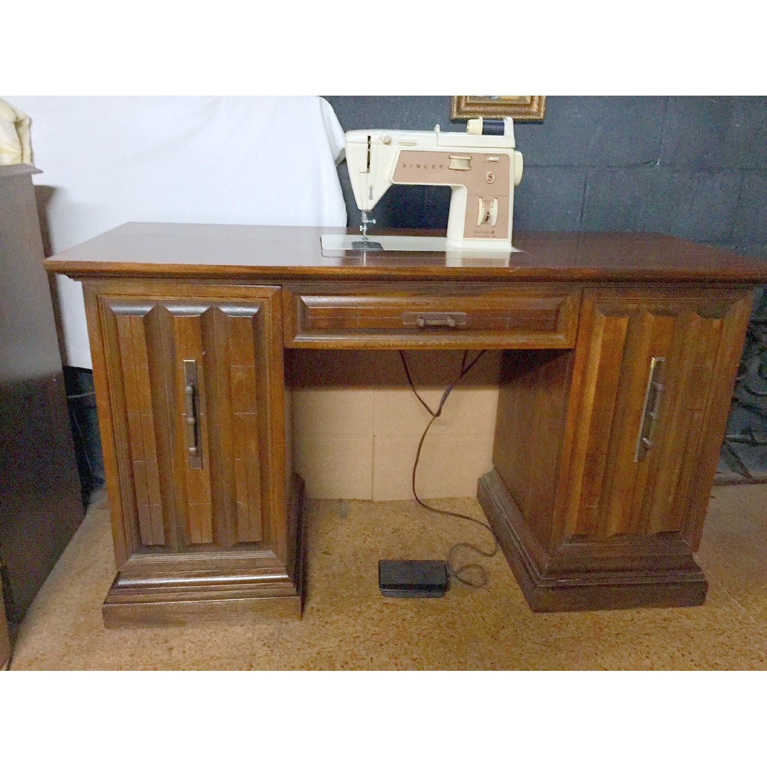 Singer Touch and Sew Zig Zag Model 758 in a French Provincial Desk ...