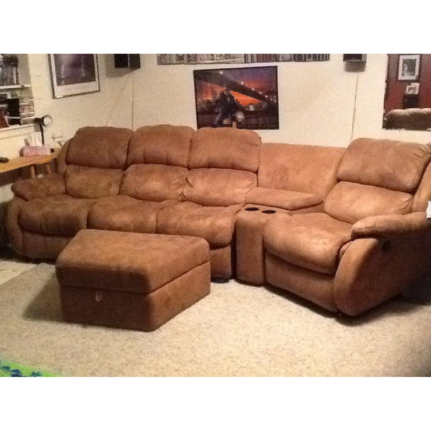 Bob's 5 Piece Home Theater Sectional Sofa - AptDeco