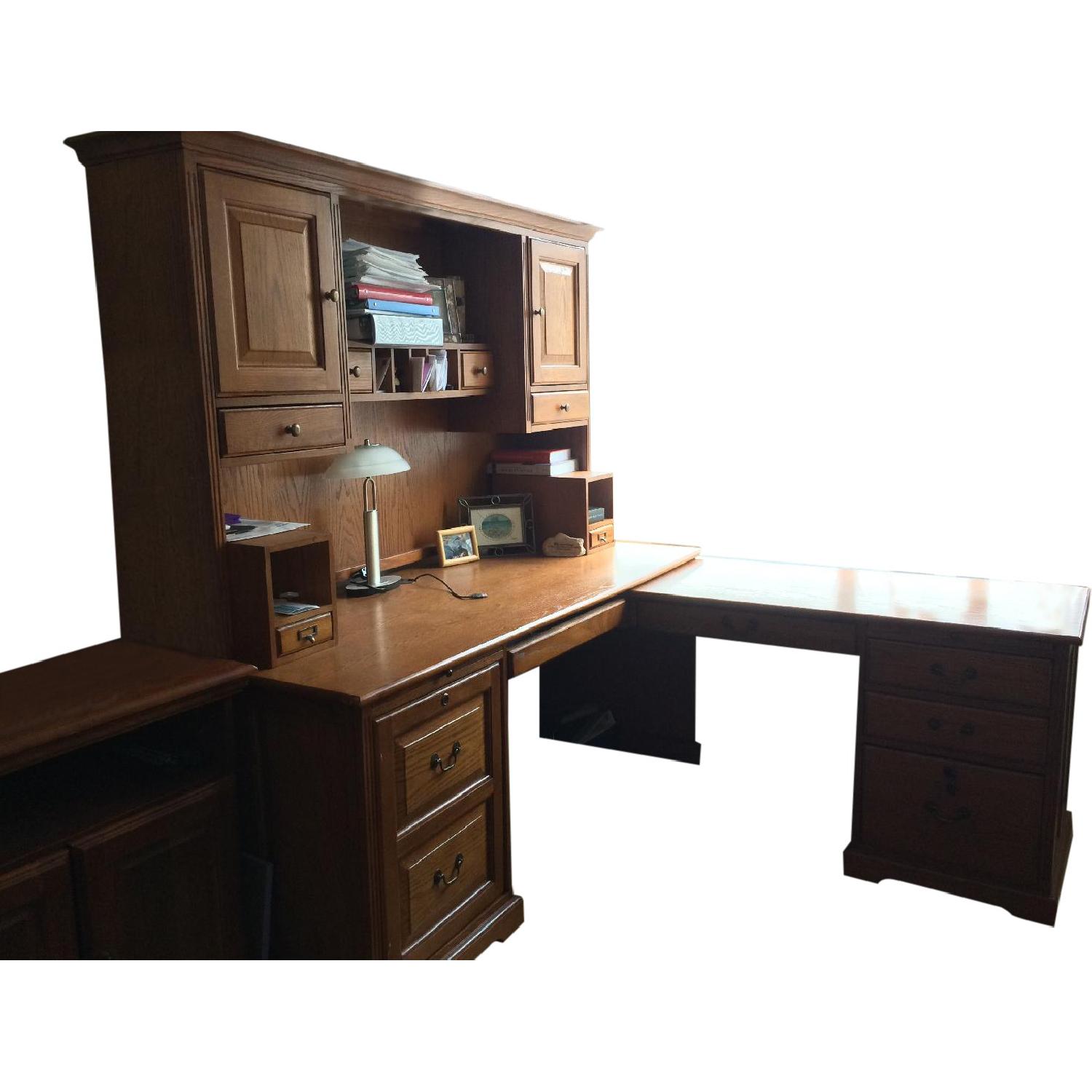 Solid Wood L-Shaped Desk with Hutch - AptDeco