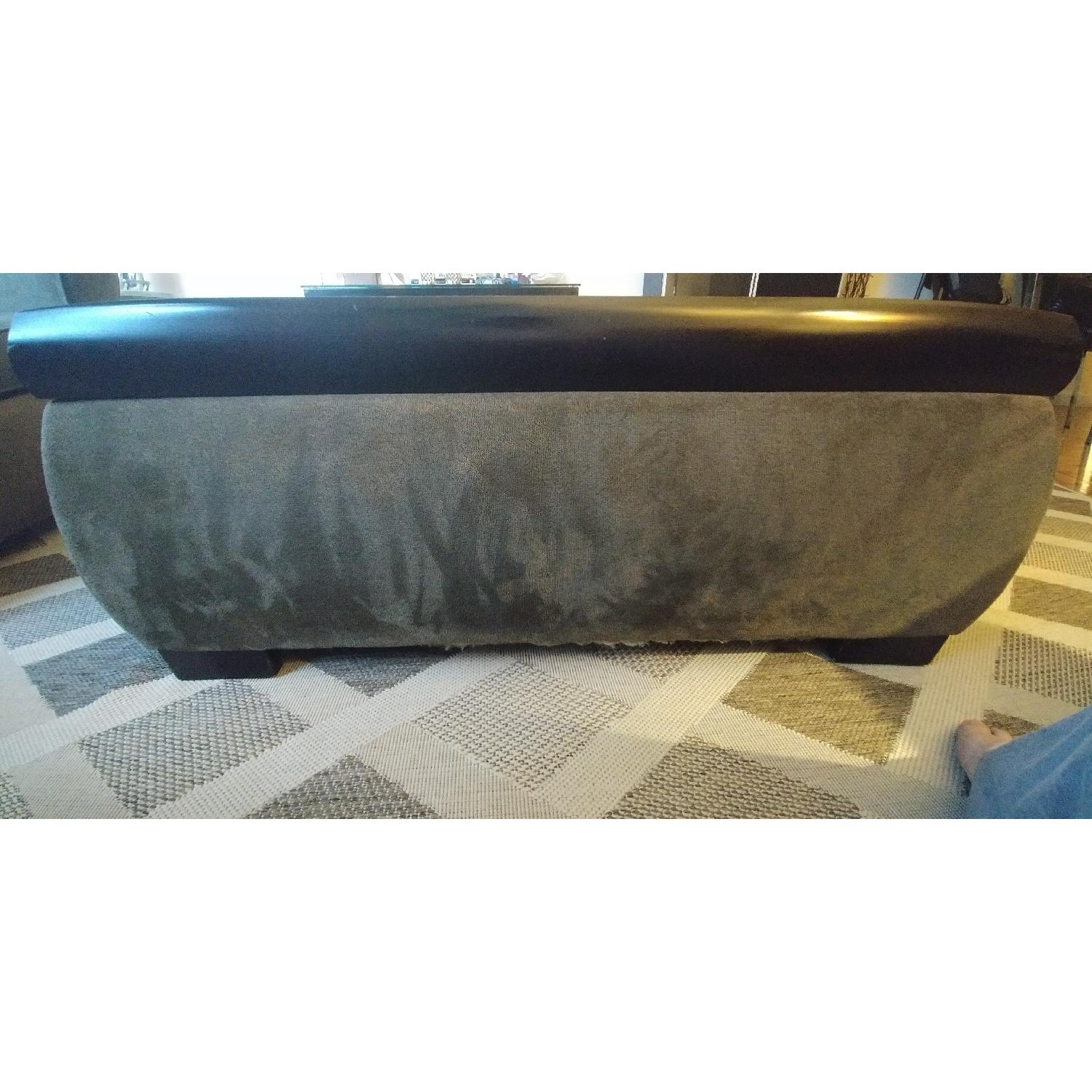 Jennifer Convertibles 3-Seater Sleeper Sofa+ Oversized Chair & Storage ...