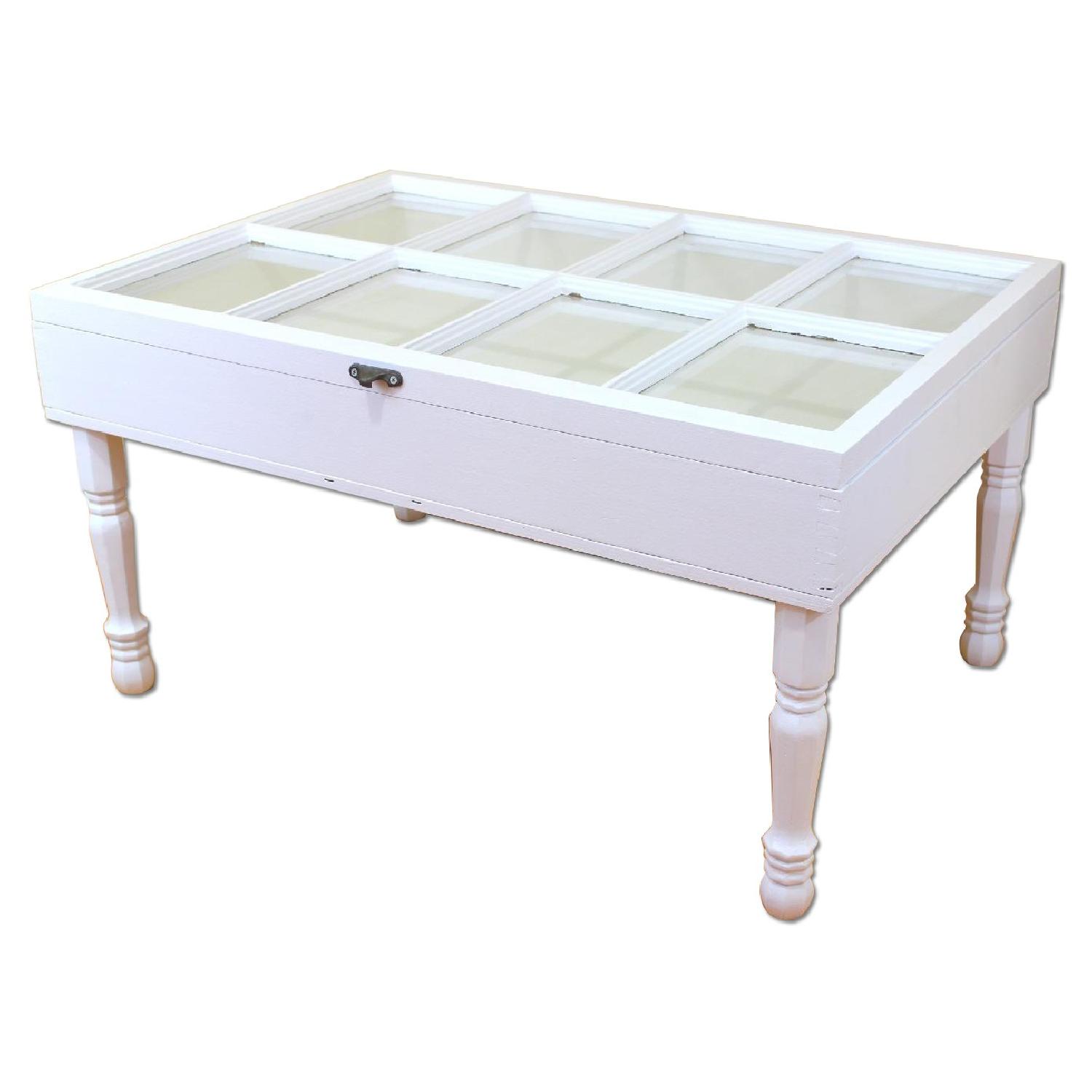 Dovetail 8 Pane White Display Table - AptDeco
