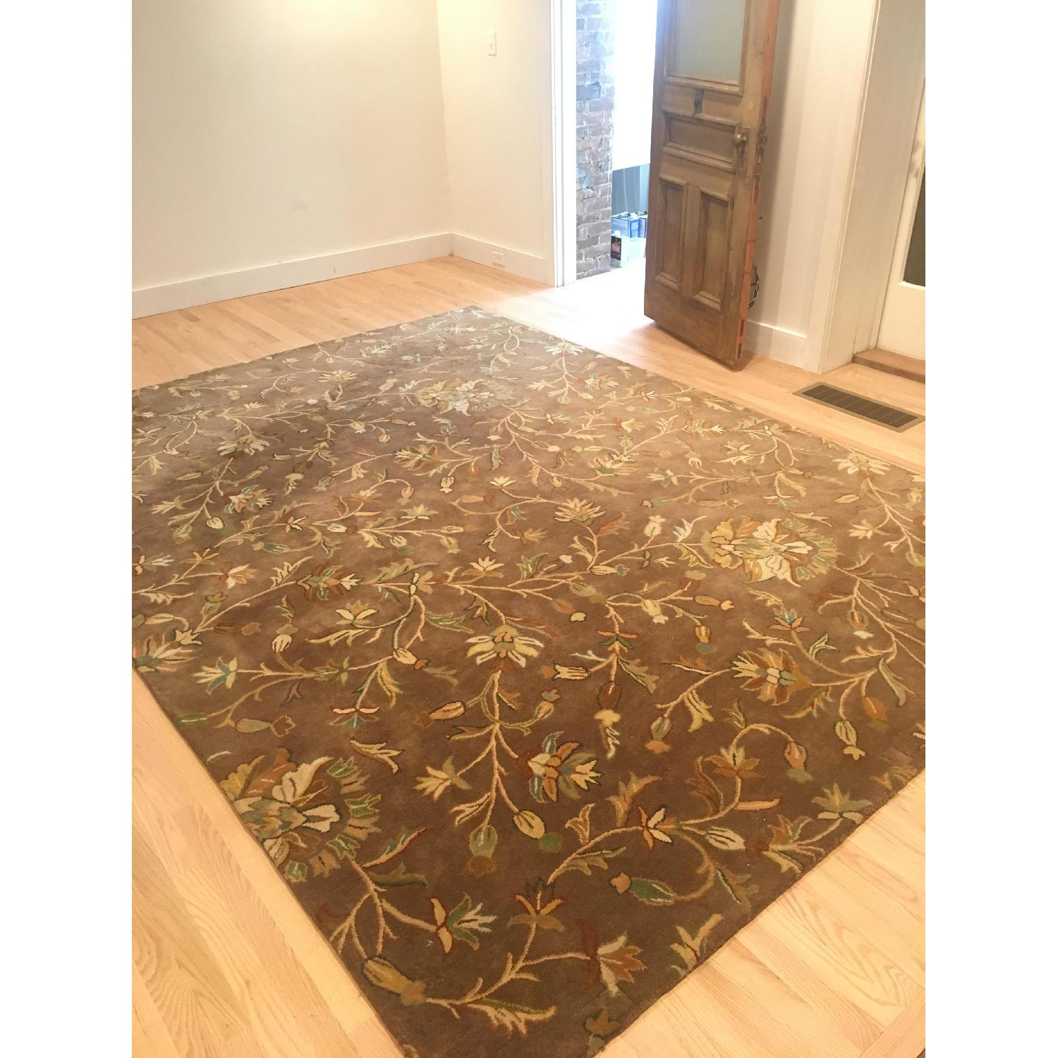 Home Goods Bradford Floral Wool Area Rug - AptDeco