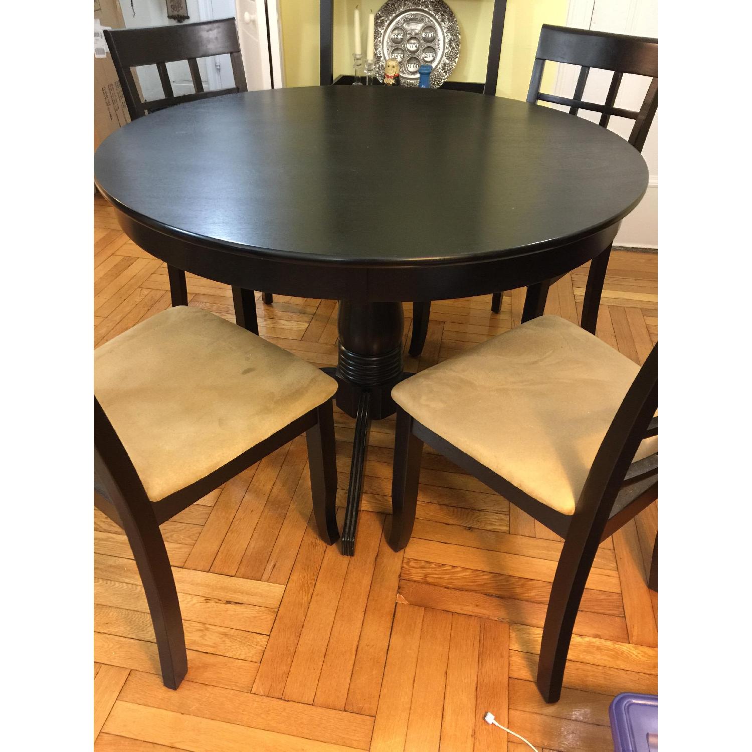 Round Black Wooden Pedestal Dining Table w/ 4 Chairs - AptDeco