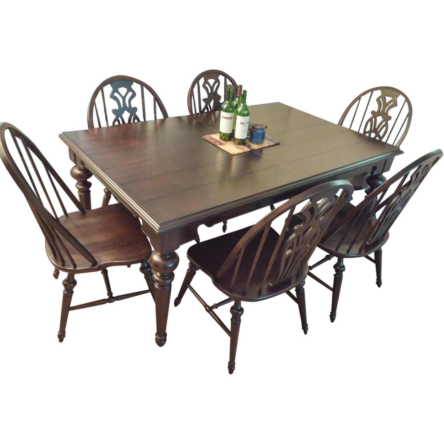 7 Piece ART Belmar Windsor Dining Room Set - AptDeco