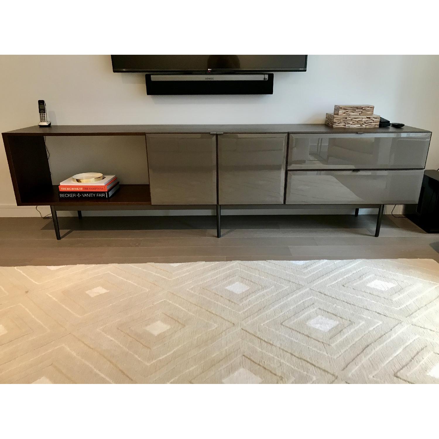 Minotti Morrison Entertainment Console - AptDeco