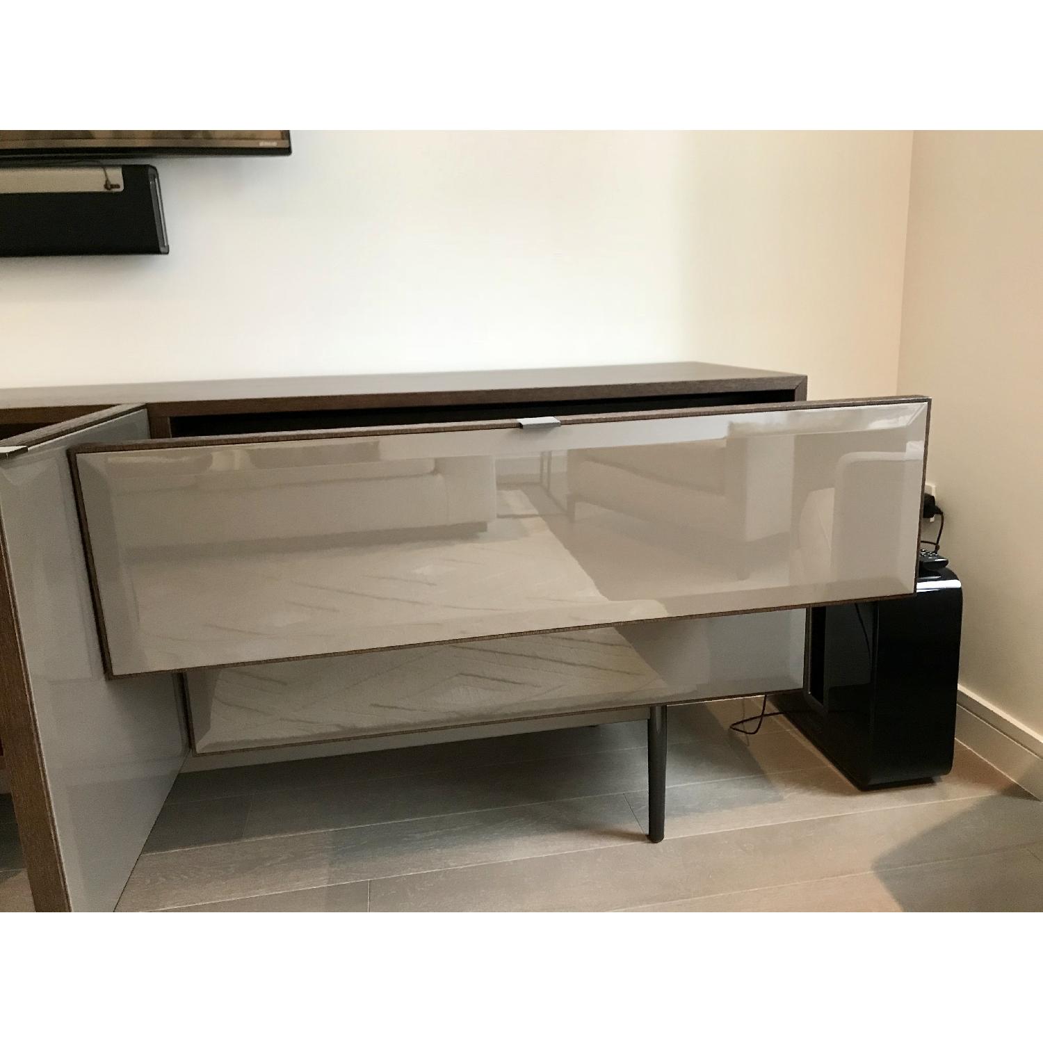 Minotti Morrison Entertainment Console - AptDeco