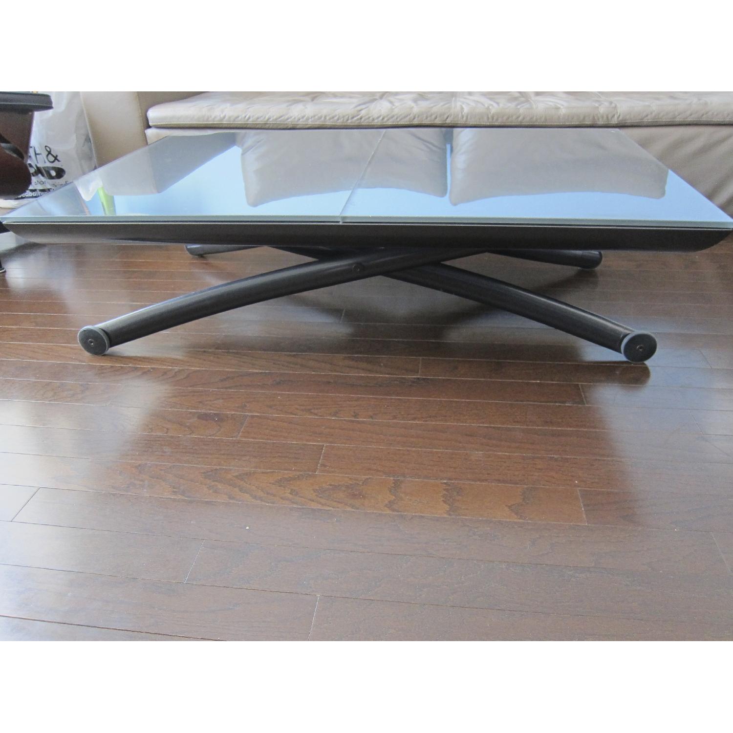 Ligne Roset Yo Yo Adjustable Extendable Glass Dining Table - AptDeco