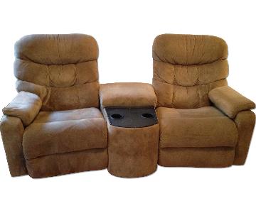 Lazyboy Double Recliner with Middle Console - AptDeco