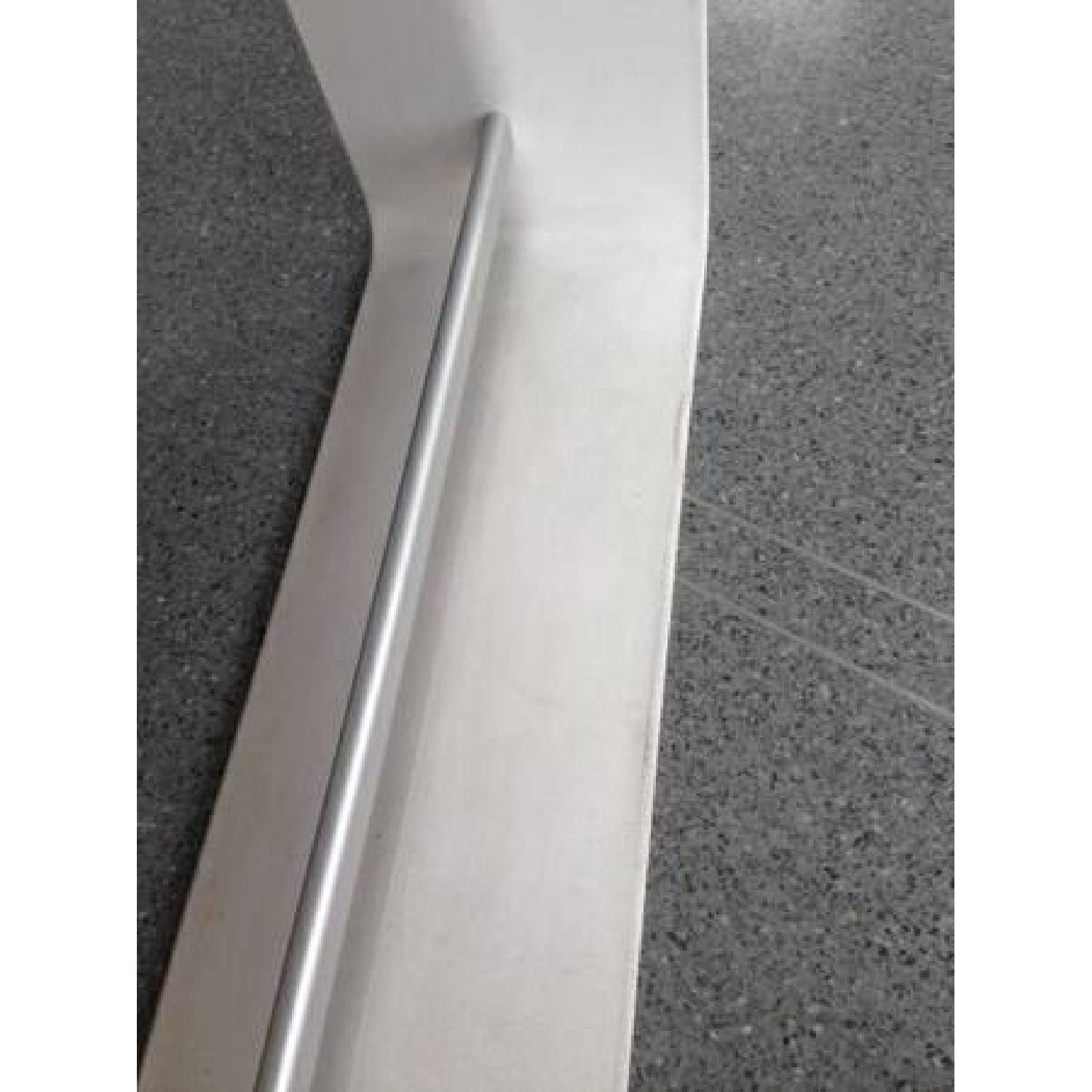 Haworth Hoop Table - AptDeco