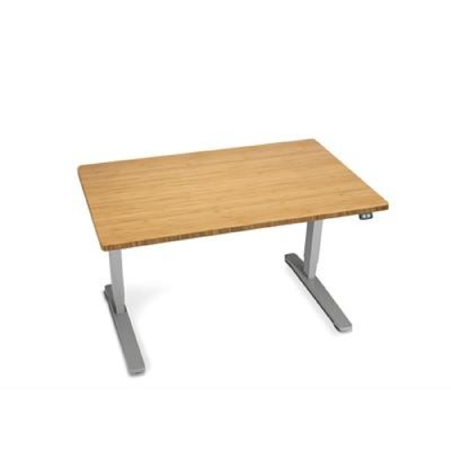 Uplift Adjustable Height Ergonomic Desk - AptDeco