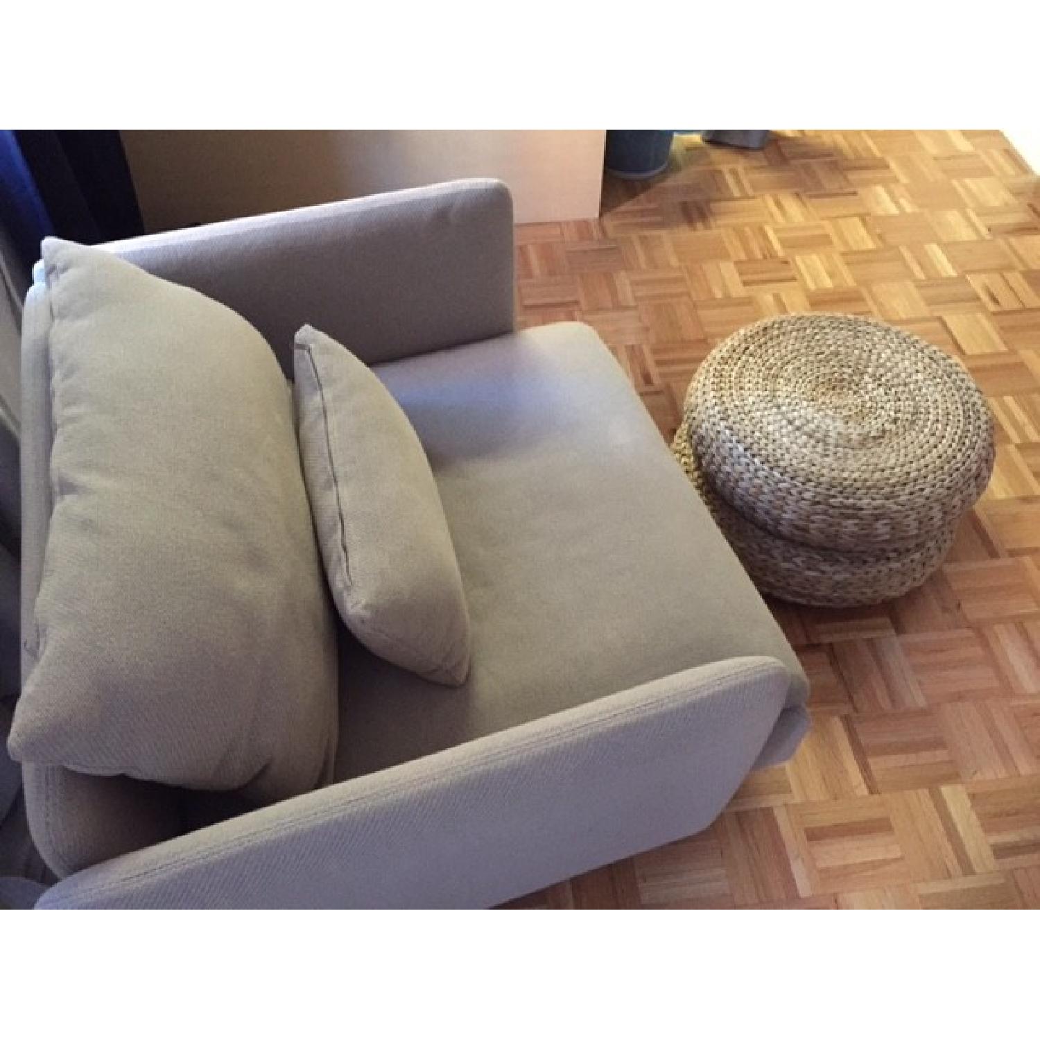 Ikea Soderhamn Chair in Replosa Beige w/ Wicker Stackable Footstool ...