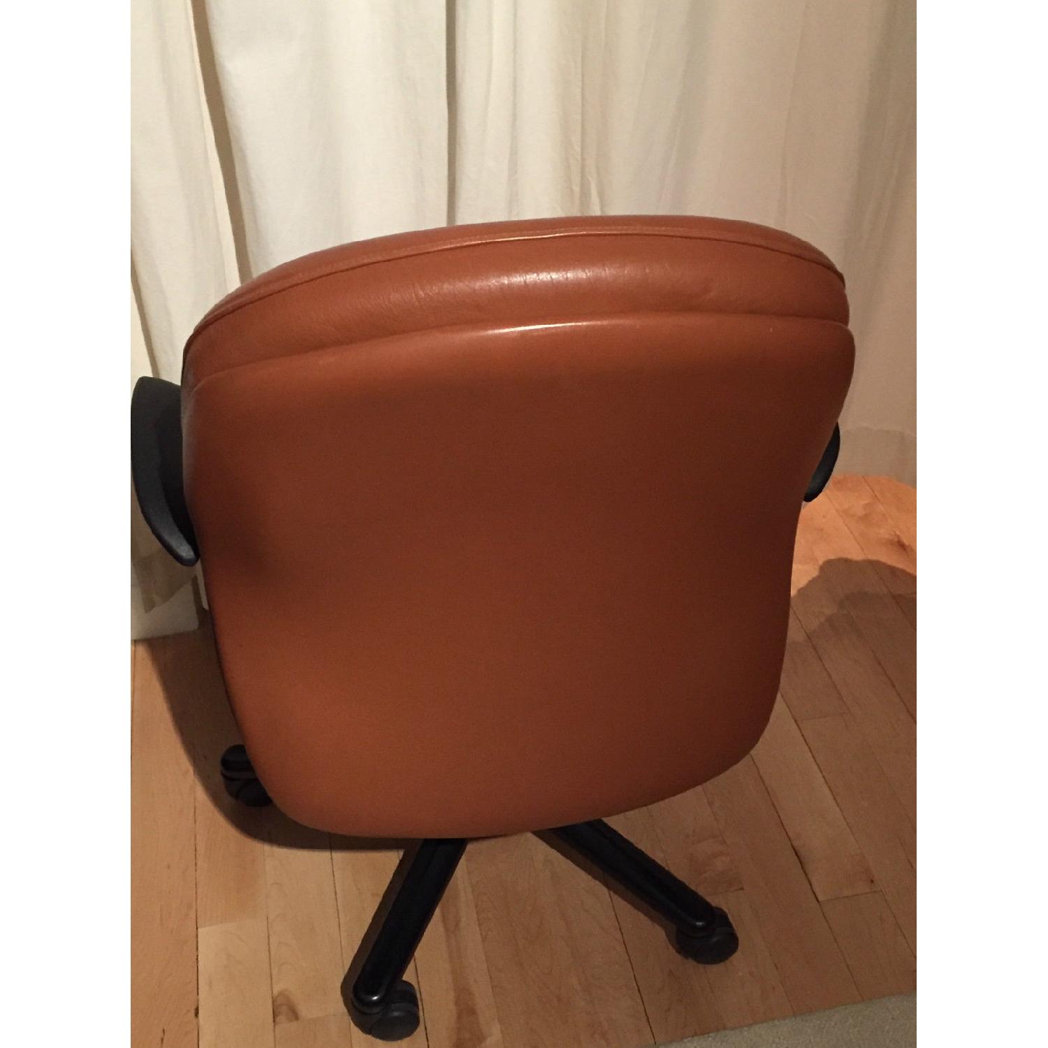 Vecta Indy Office Chairs - Set of 10 - AptDeco