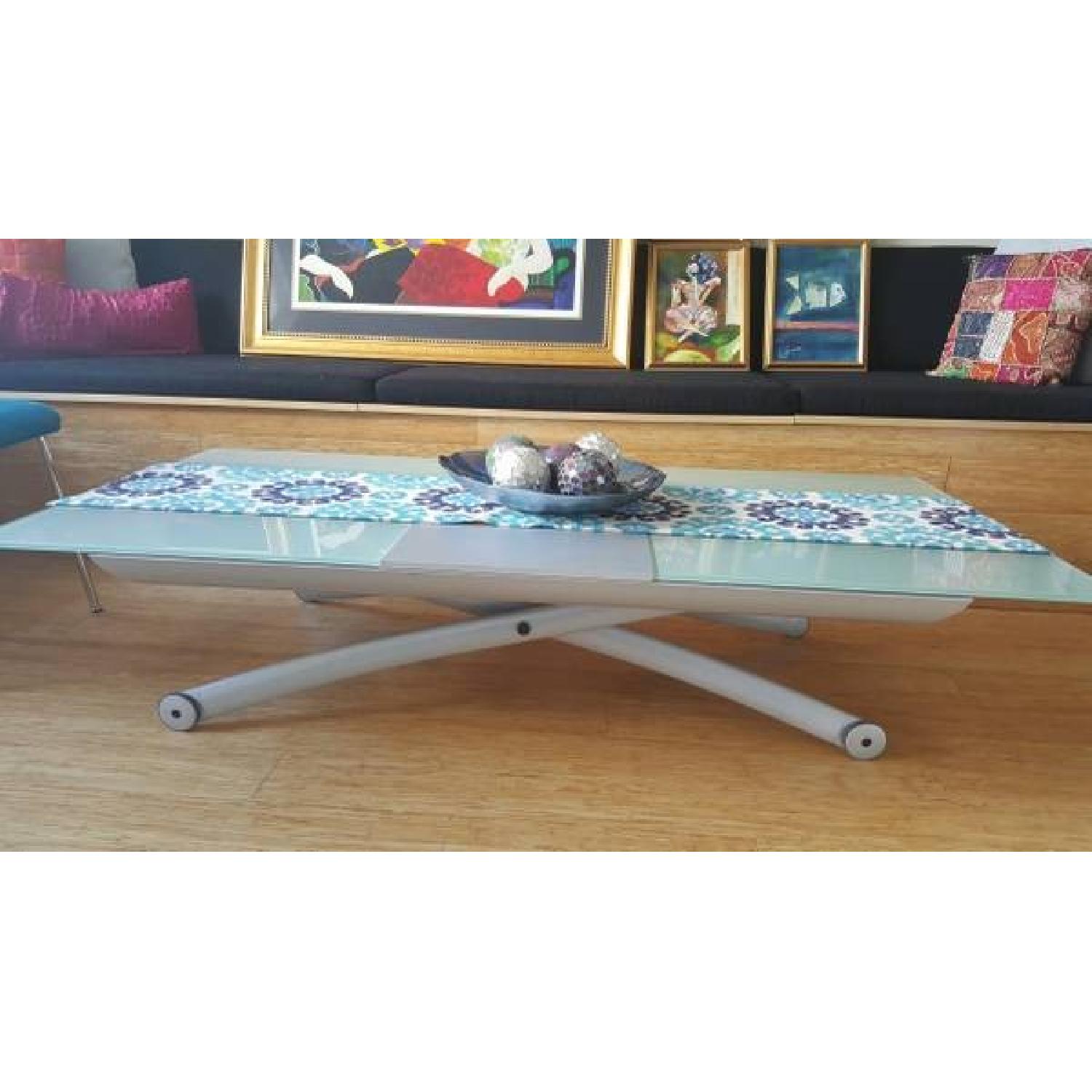 Ligne Roset YoYo Table - AptDeco