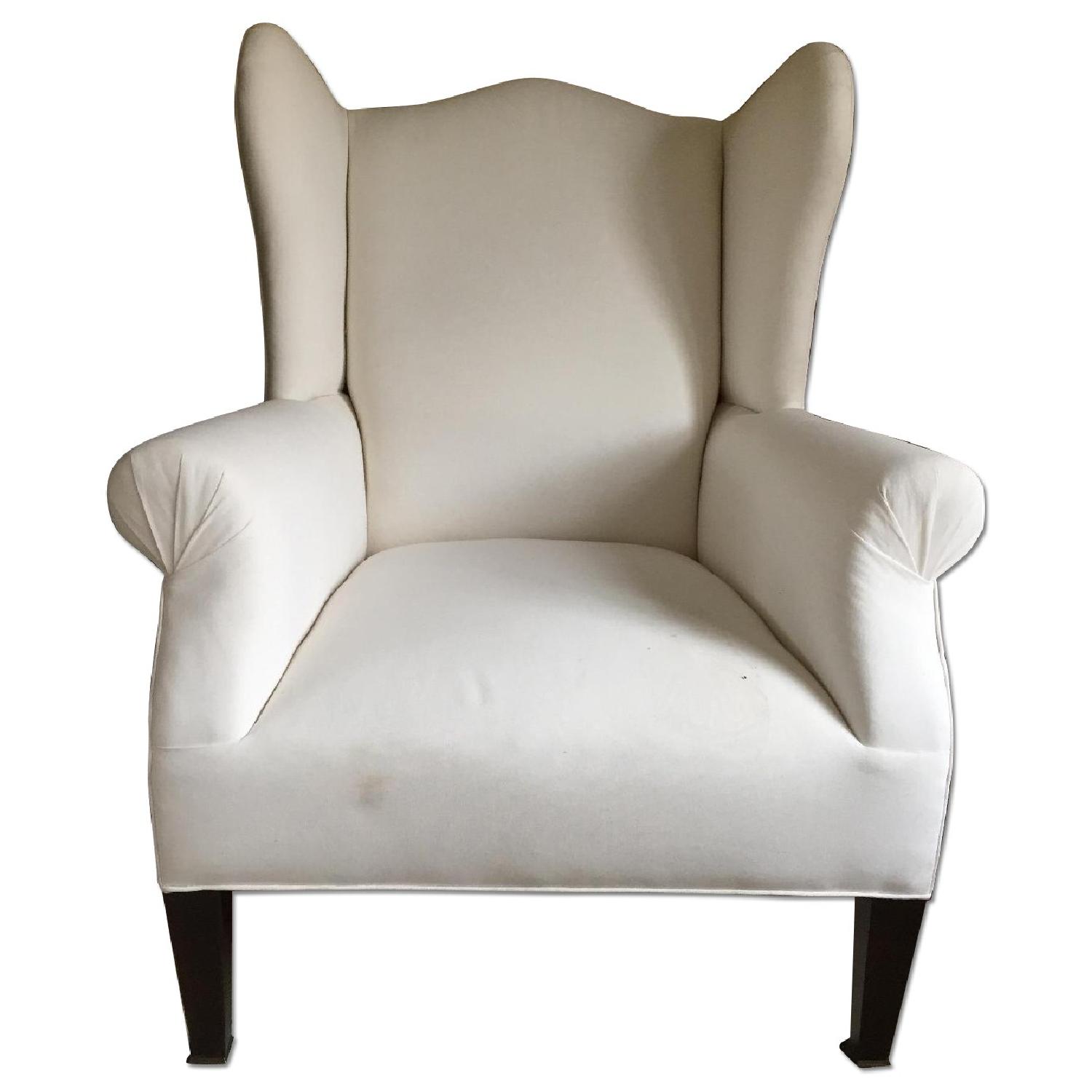 Wing Tip Chair - AptDeco