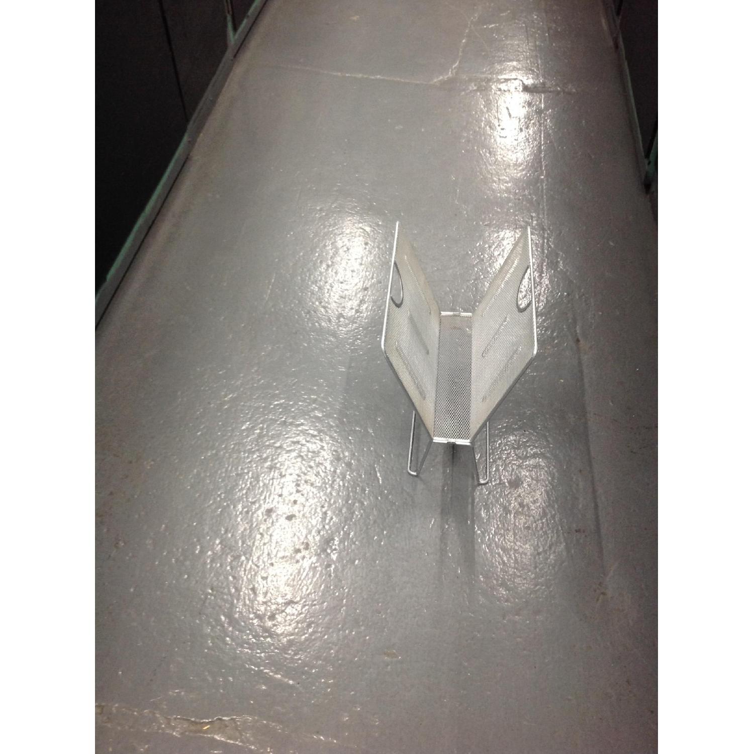 Silver Mesh Magazine Holder - AptDeco