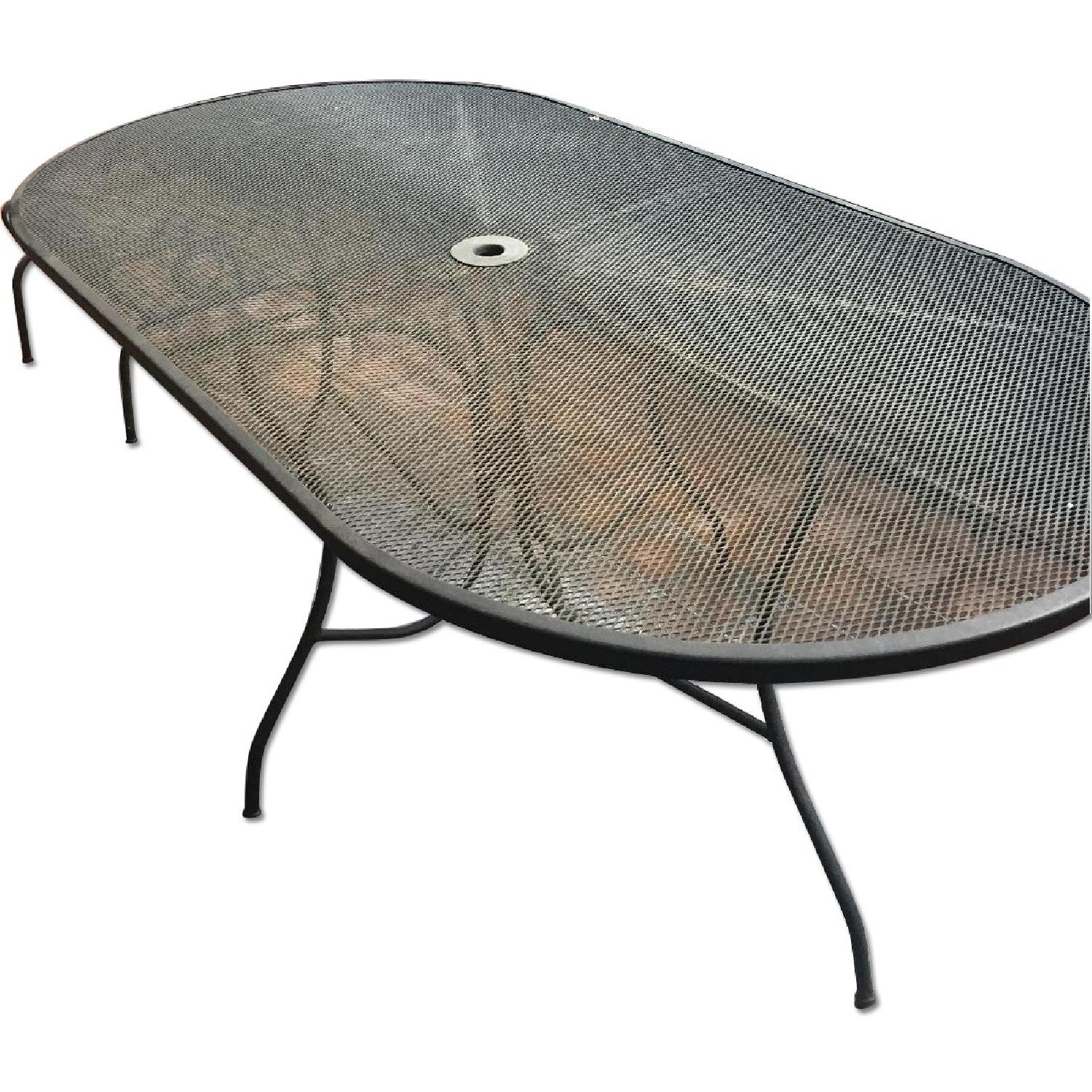 Home Depot Oval Outdoor Dining Table - AptDeco