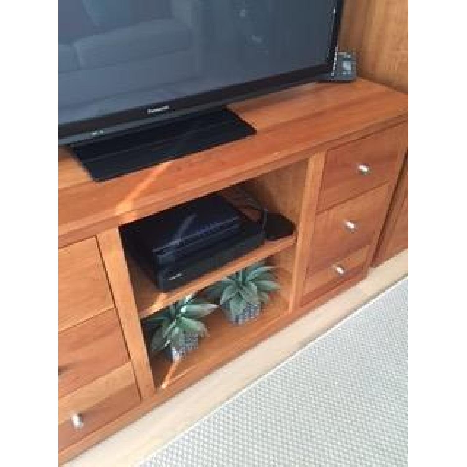 Maple Media Console - AptDeco