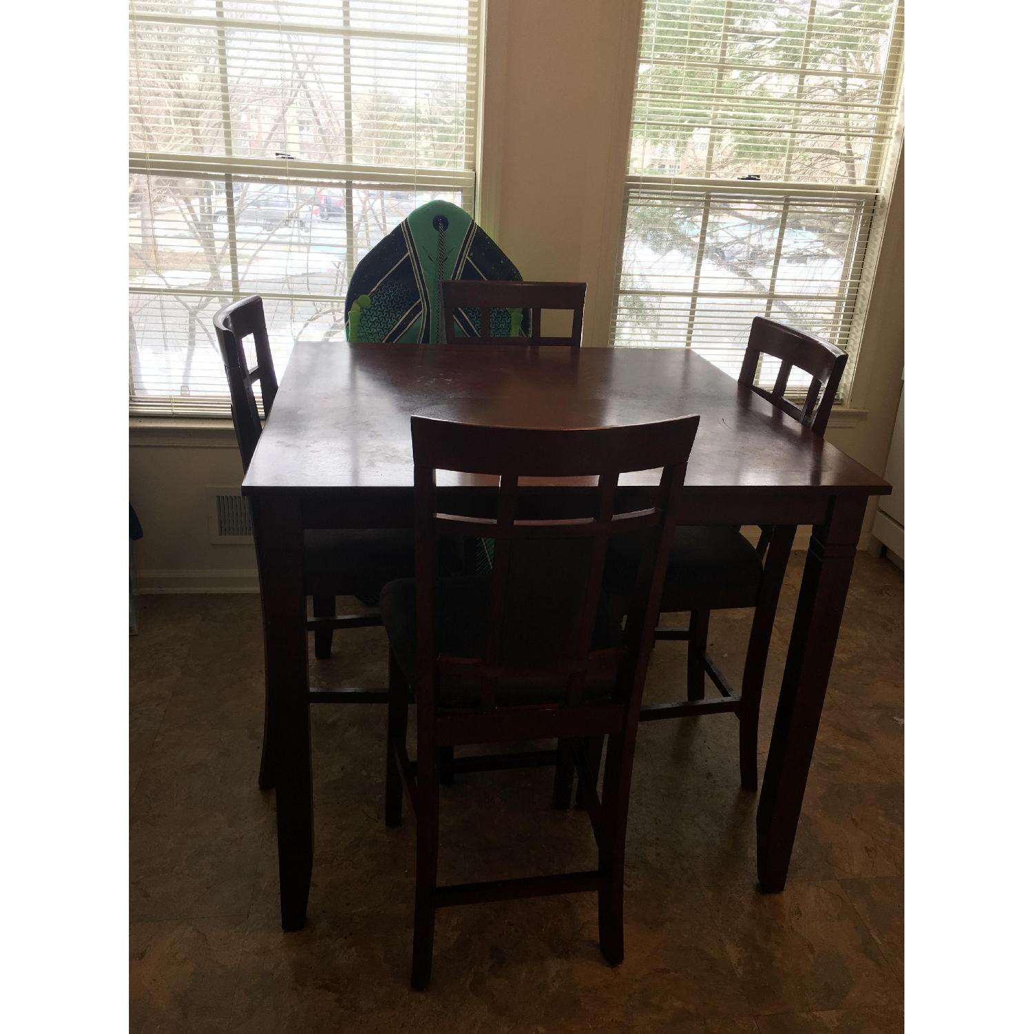 Ashley New Brunswick 4 Piece Counter Height Dining Set - AptDeco