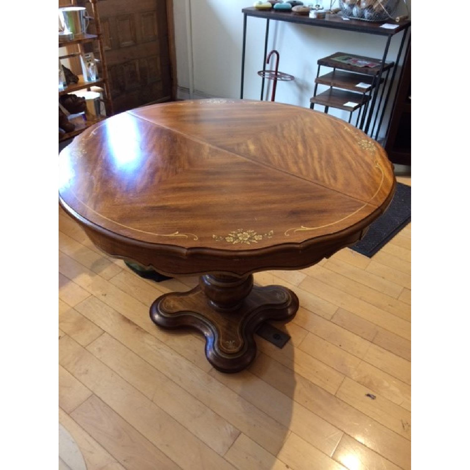 Round Painted Dining Table w/ Extension Leaves - AptDeco