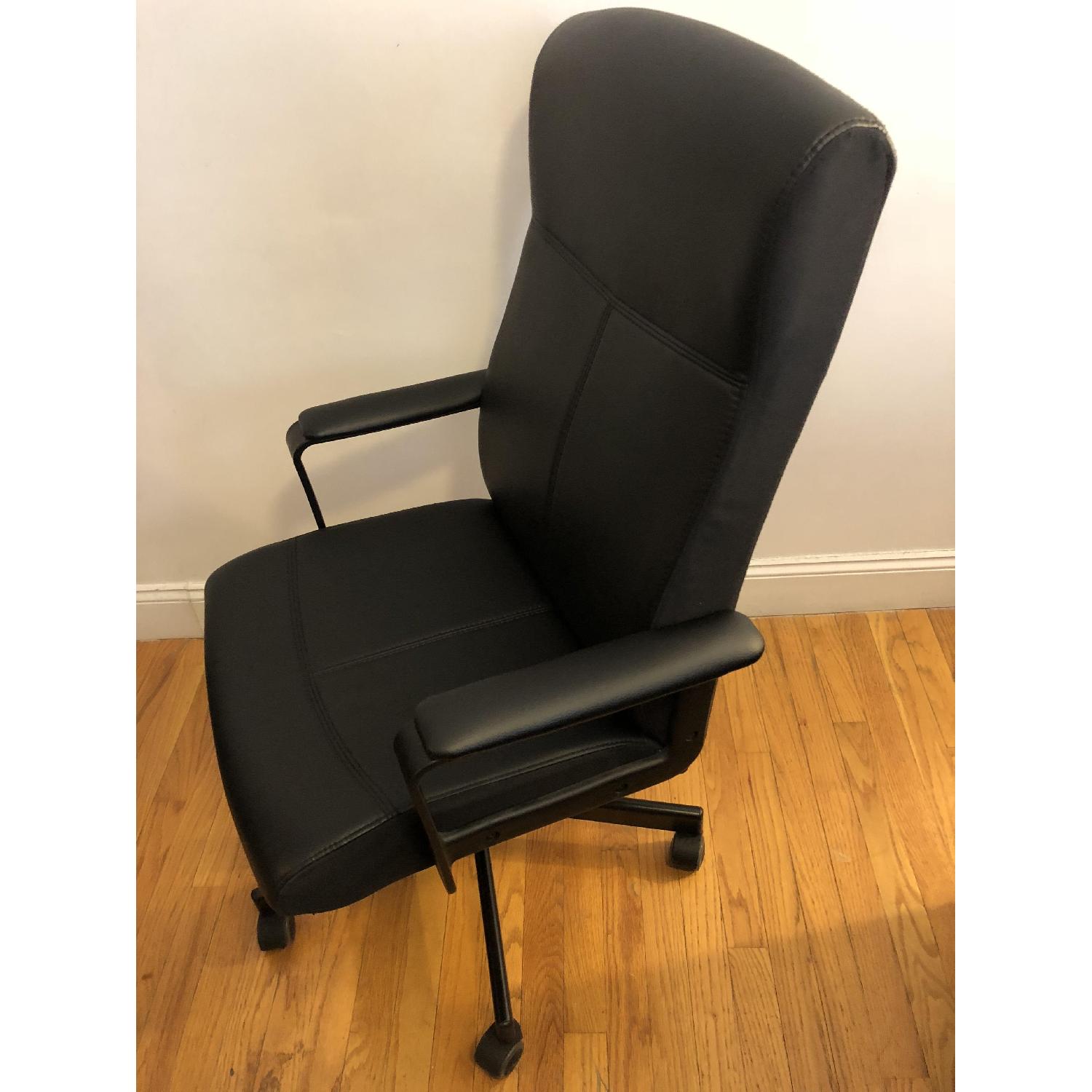 Ikea Millberget Black Desk Chair - AptDeco