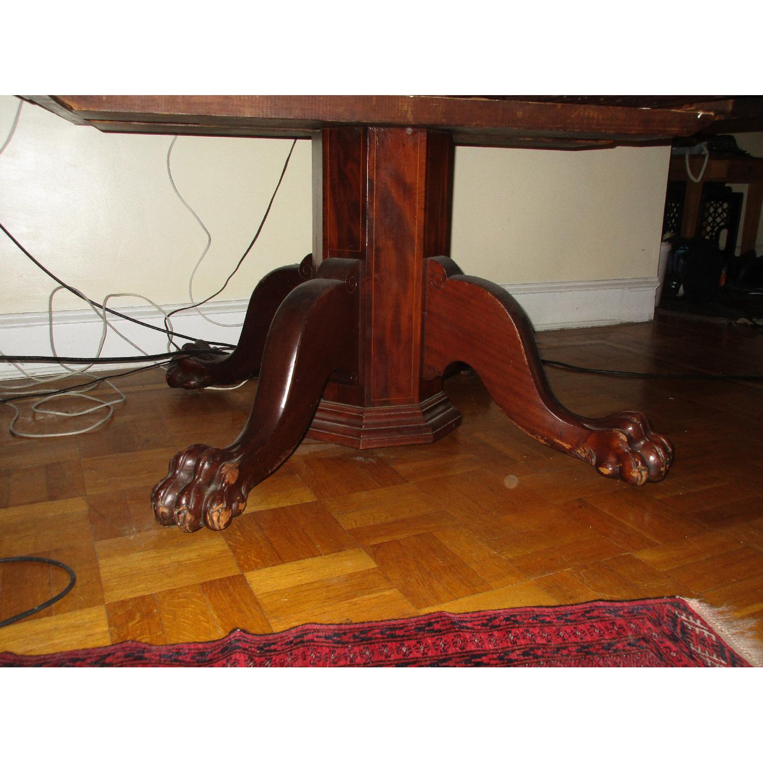 Mahogany Antique Expandable Dining Table w/ 8 Chairs - AptDeco