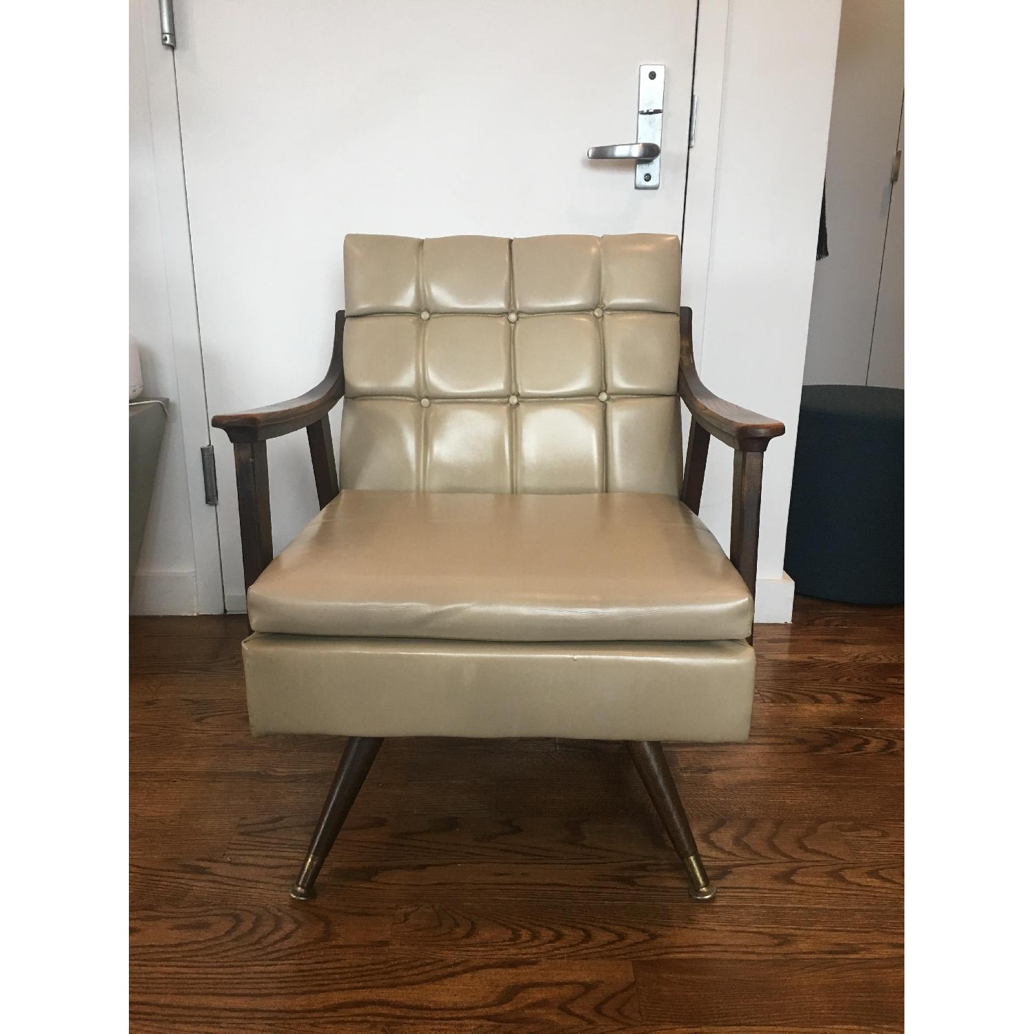 Paoli Chair Vintage Mid Century Modern Rocker - AptDeco