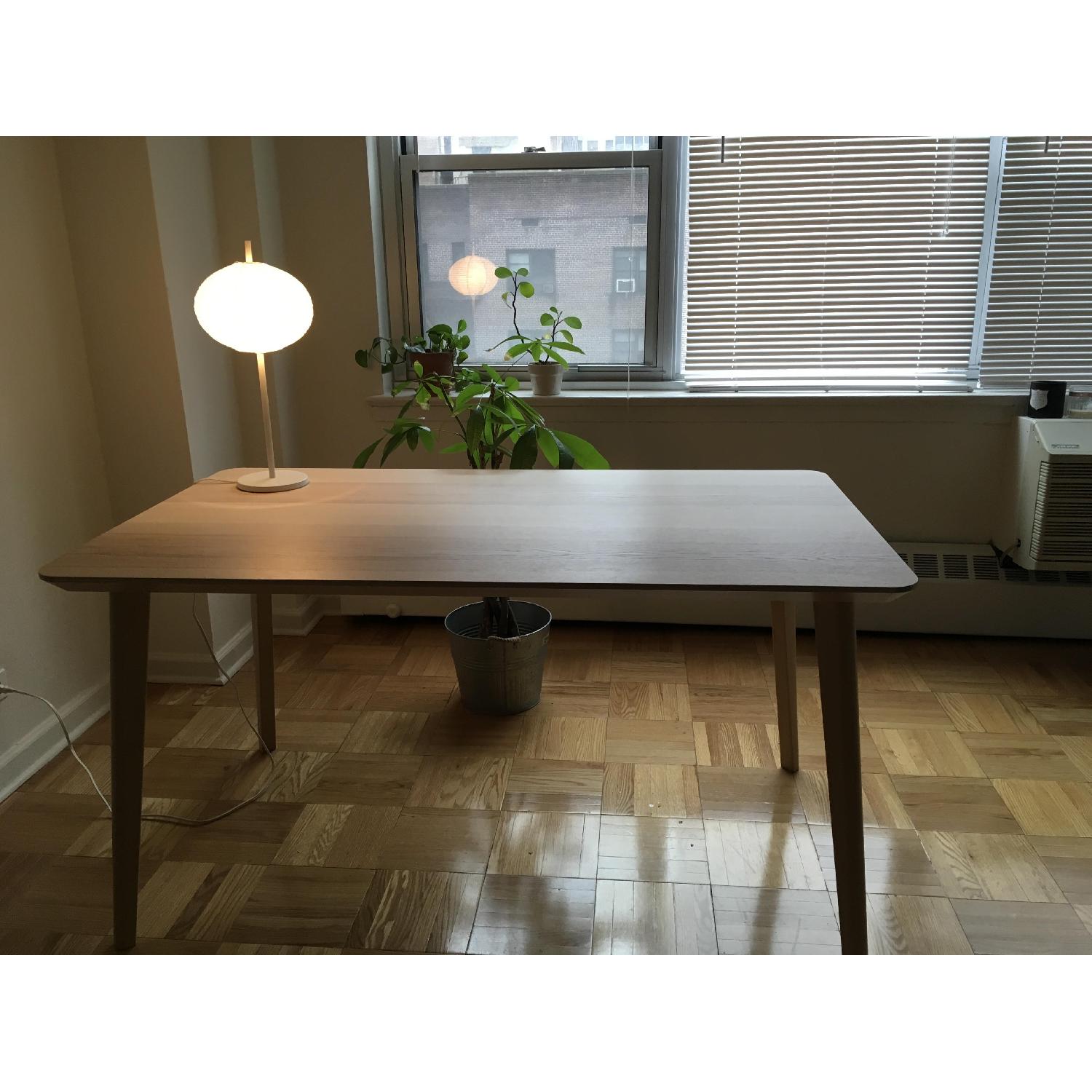 Ikea Ypperlig Dining Table - AptDeco