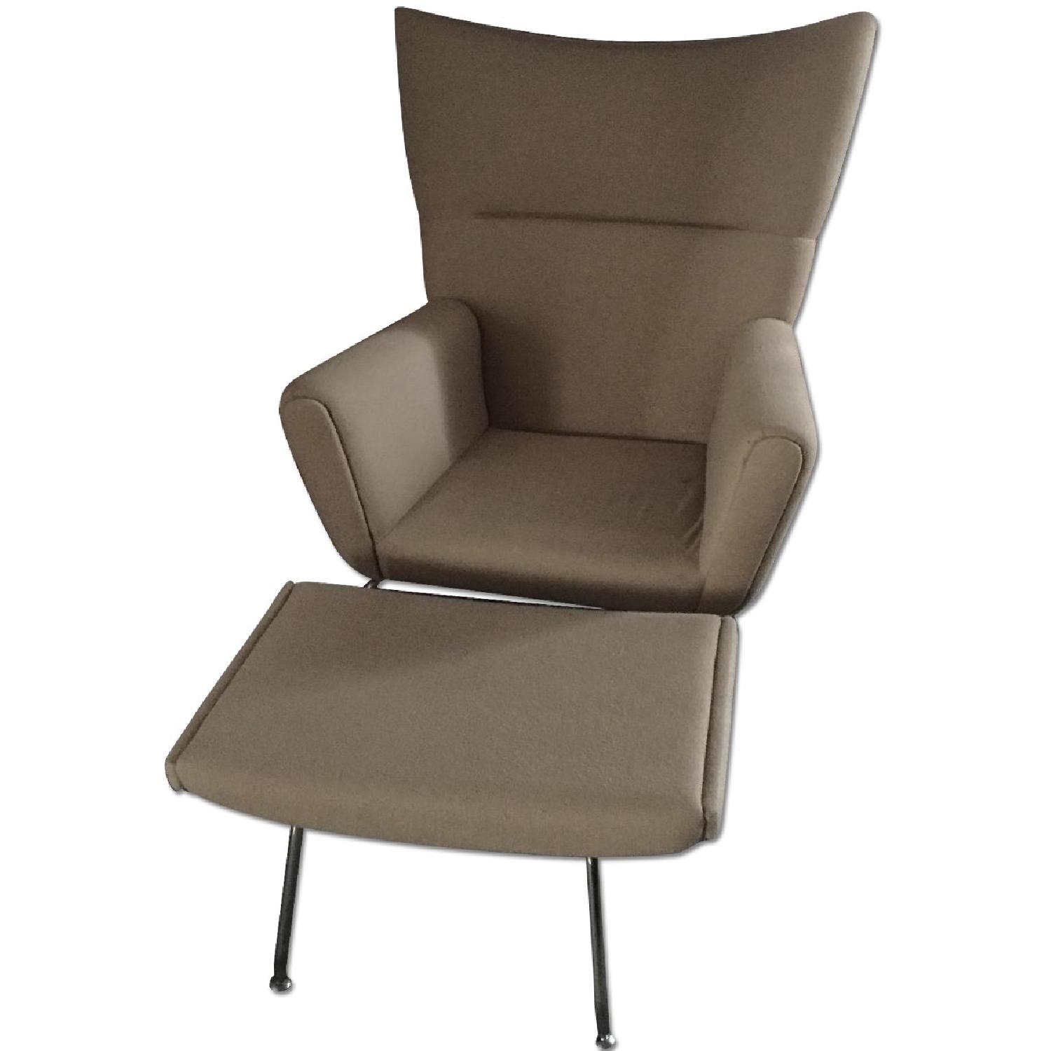 Wool Arm Chair w/ Stool - AptDeco