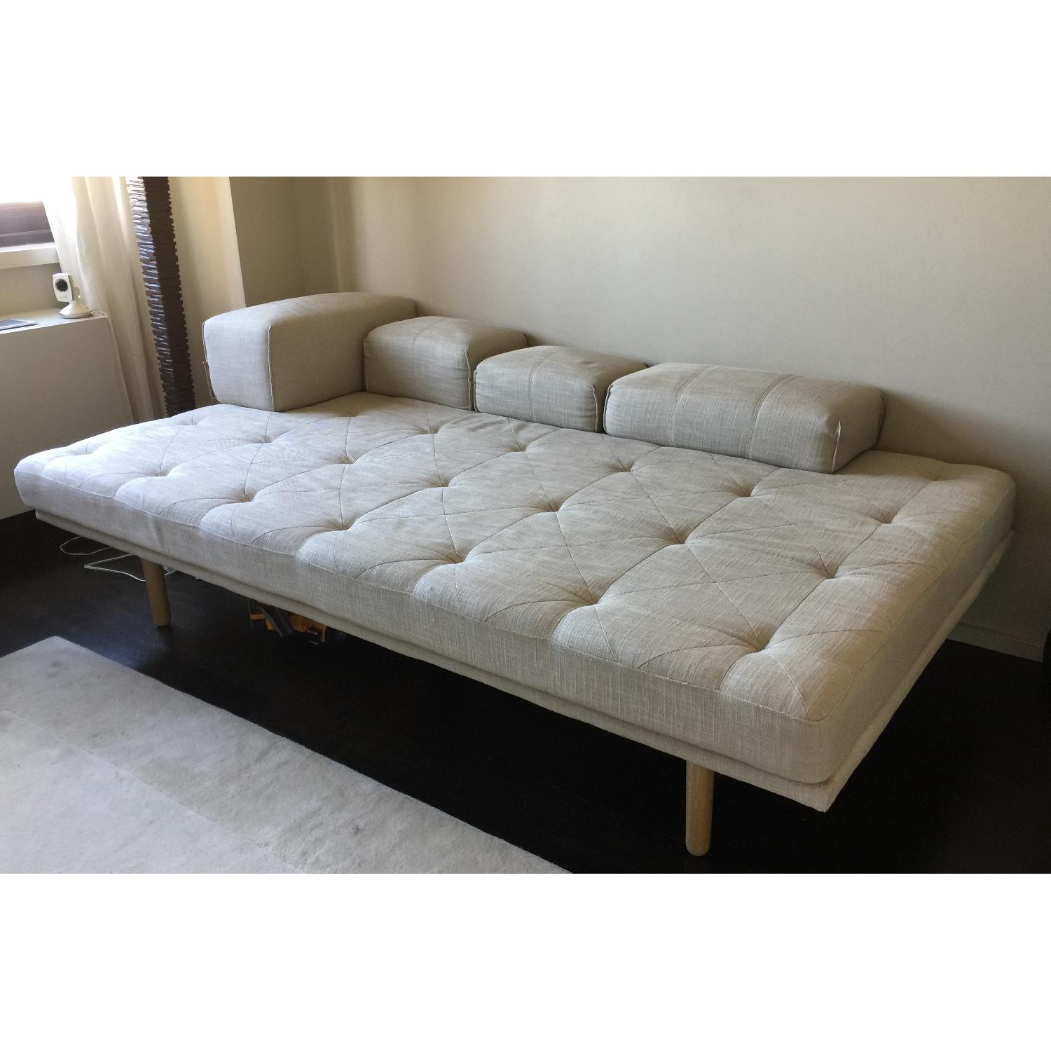 BoConcept Fusion DayBed - AptDeco