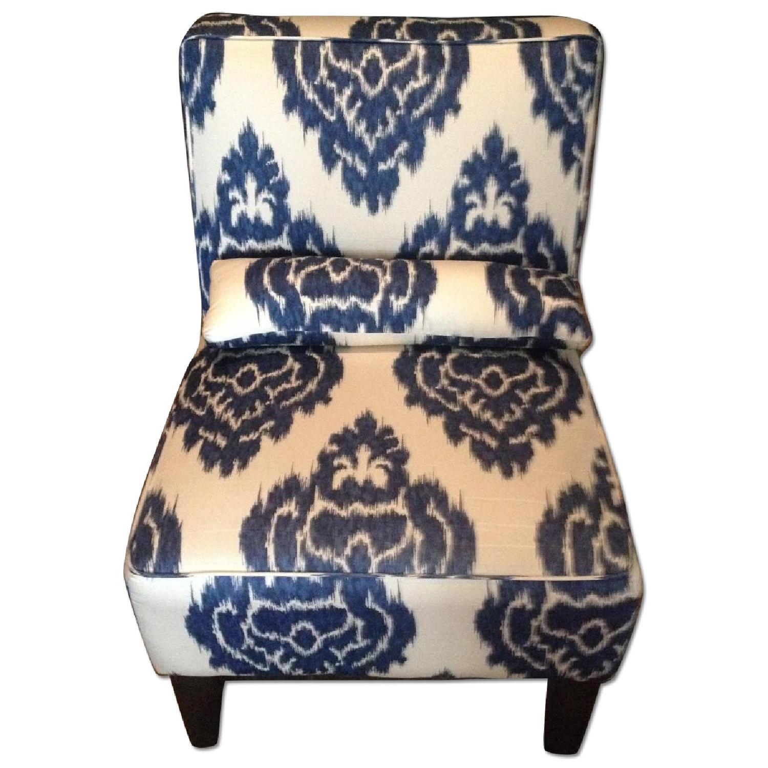 Blue and White Ikat Chair - AptDeco