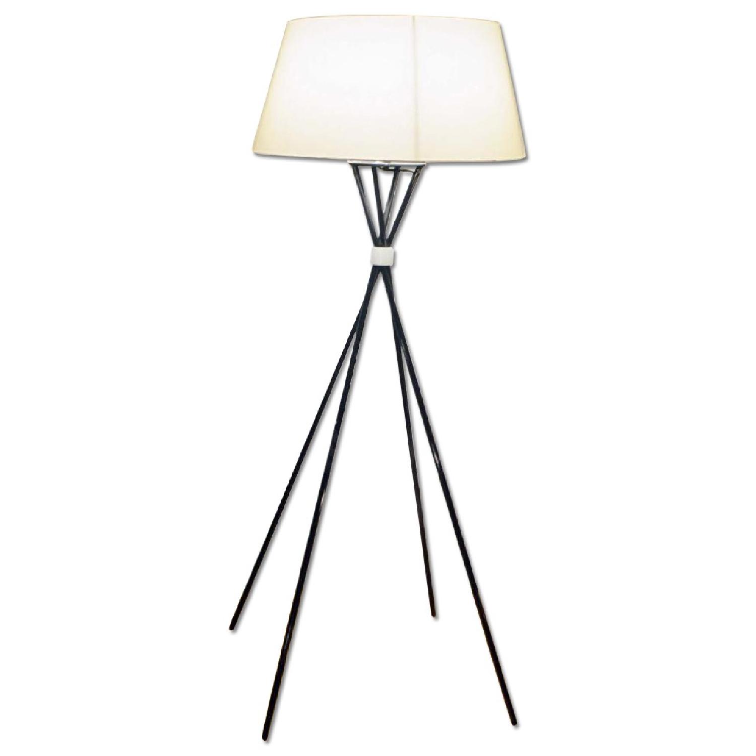 BoConcept Floor Lamp - AptDeco