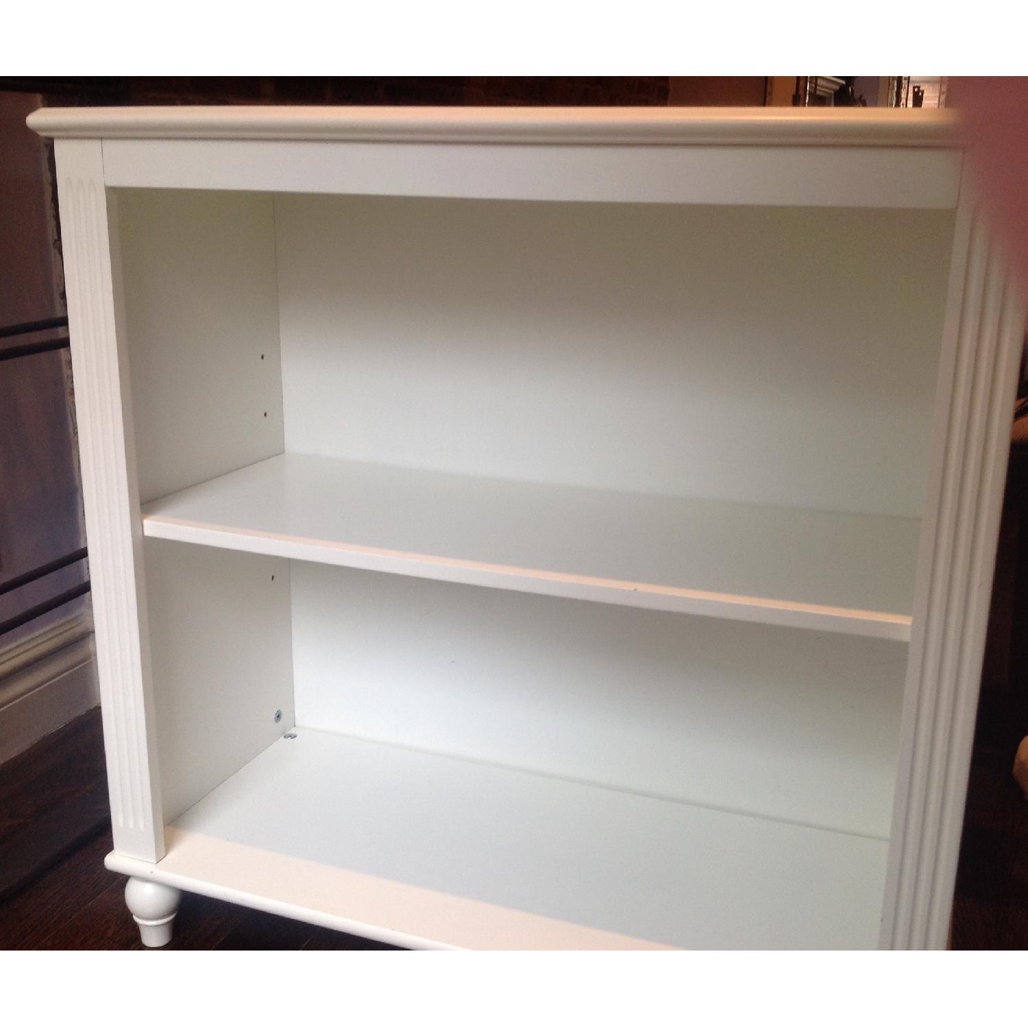 Short Bookcase - AptDeco