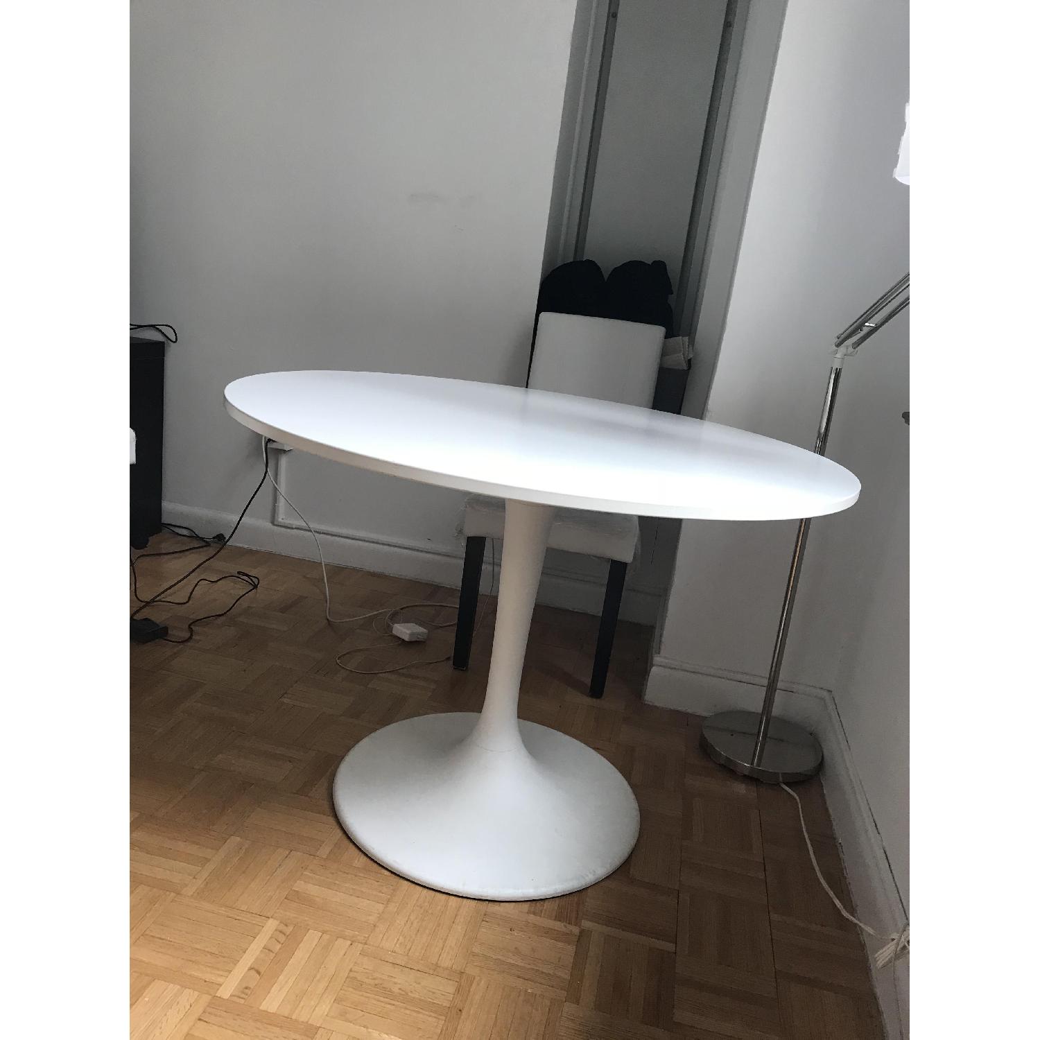 Ikea Docksta White Round Dining Table - AptDeco