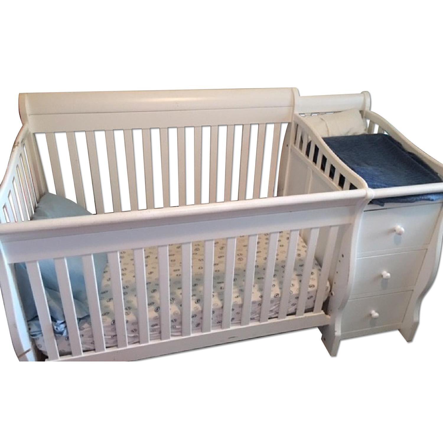 White Wood Crib - AptDeco