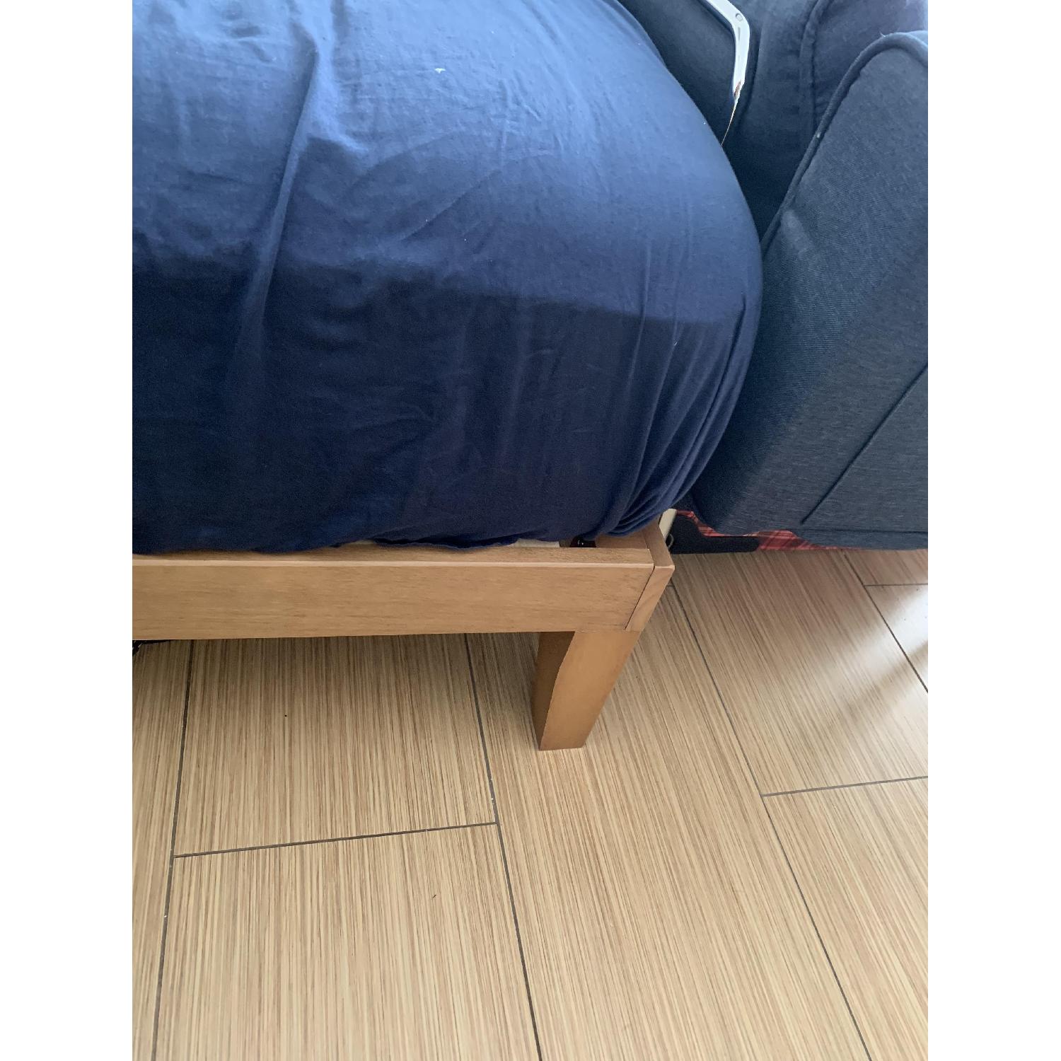 AllModern Wood Platform Full Size Bed - AptDeco