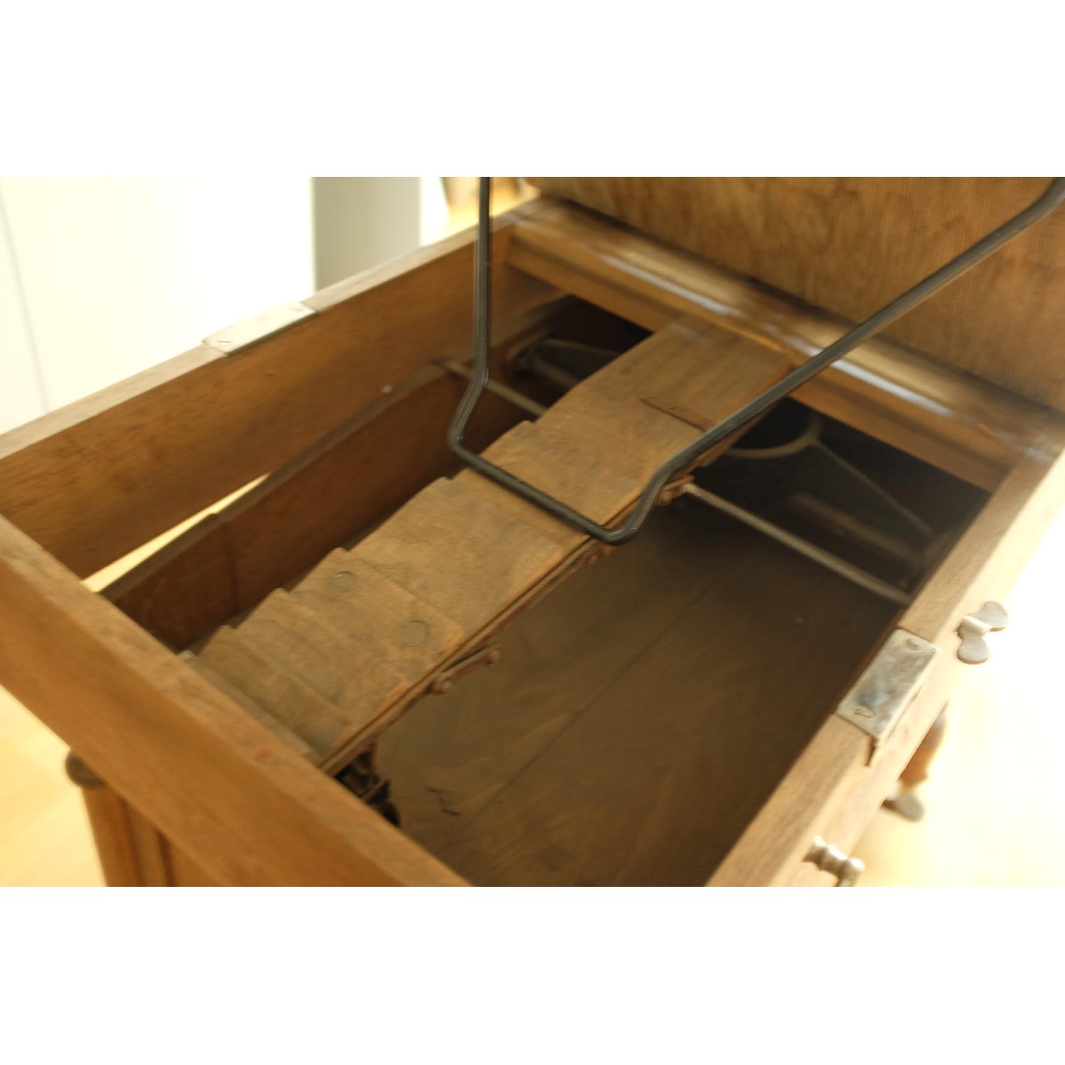 Antique Doctors Examination Table - AptDeco