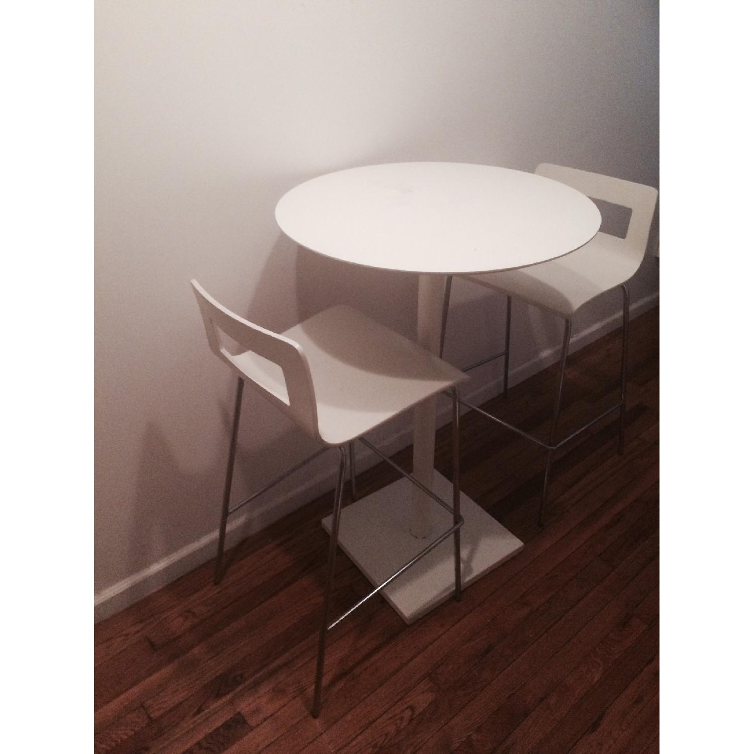 CB2 Dining Table w/ 2 Bar Stools - AptDeco