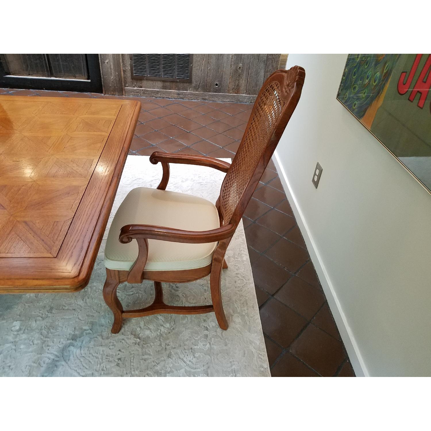 Baker Solid Oak Expandable Dining Table w/ 6 Chairs - AptDeco