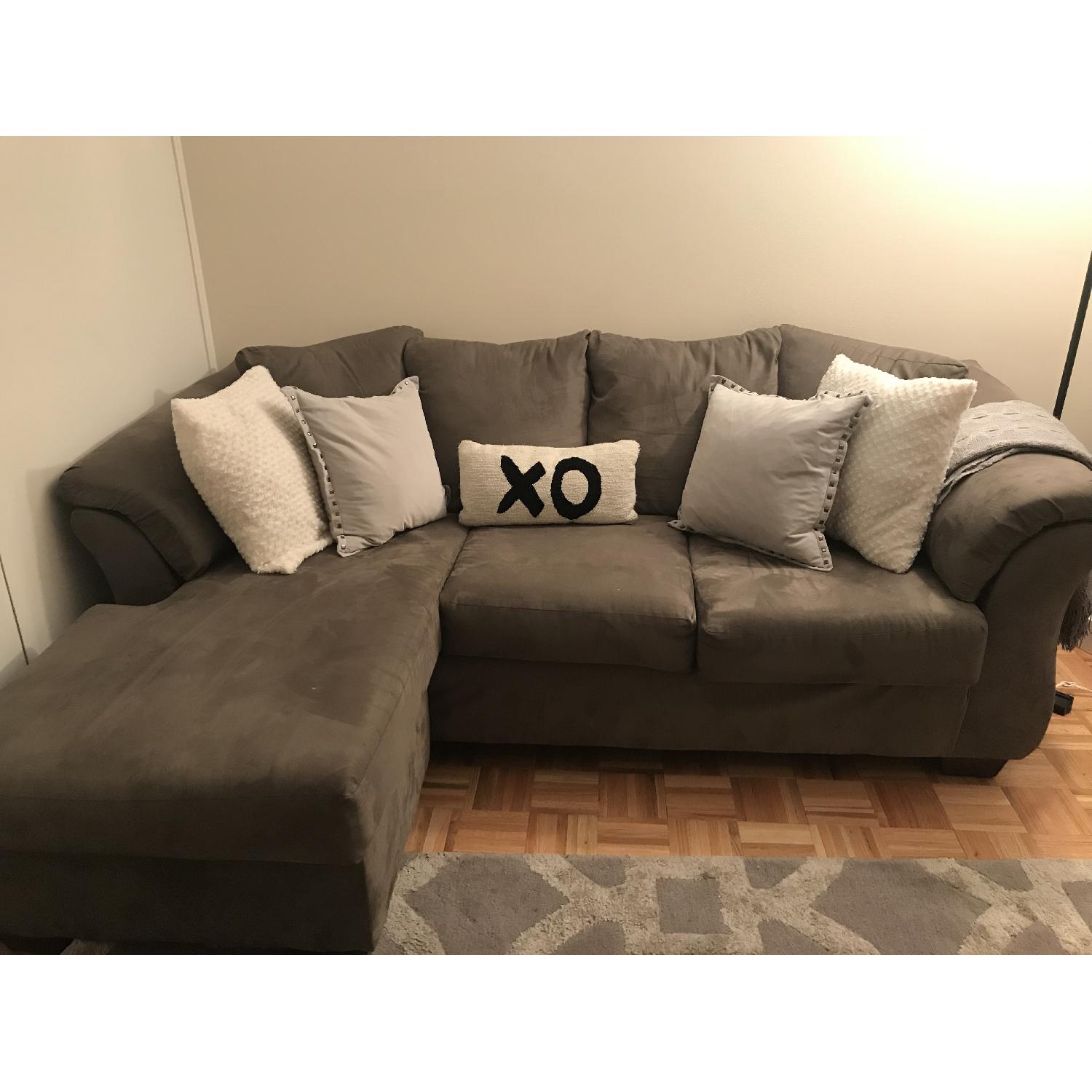 Whitman sofa chaise store