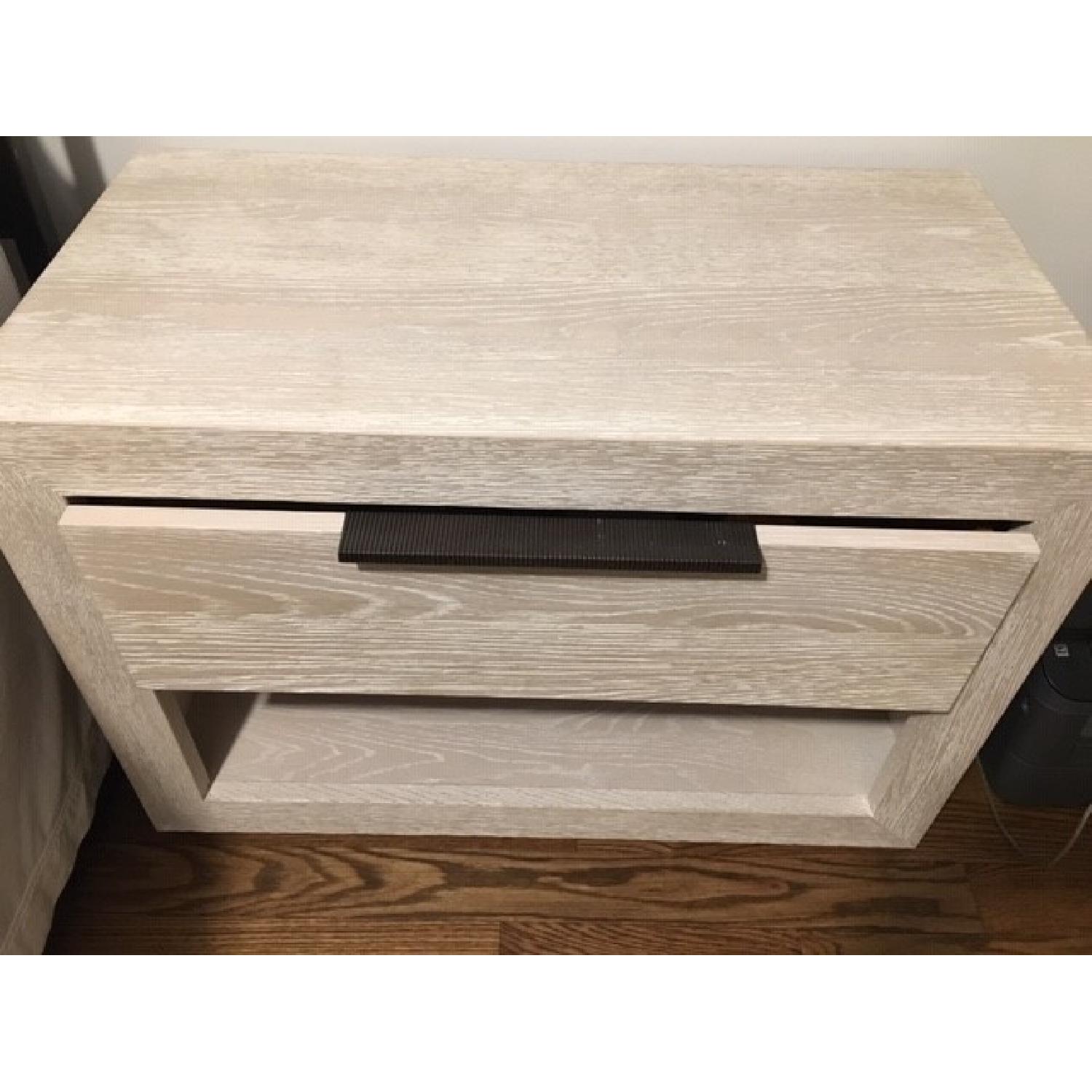Universal Furniture Huston 1-Drawer Nightstand - AptDeco