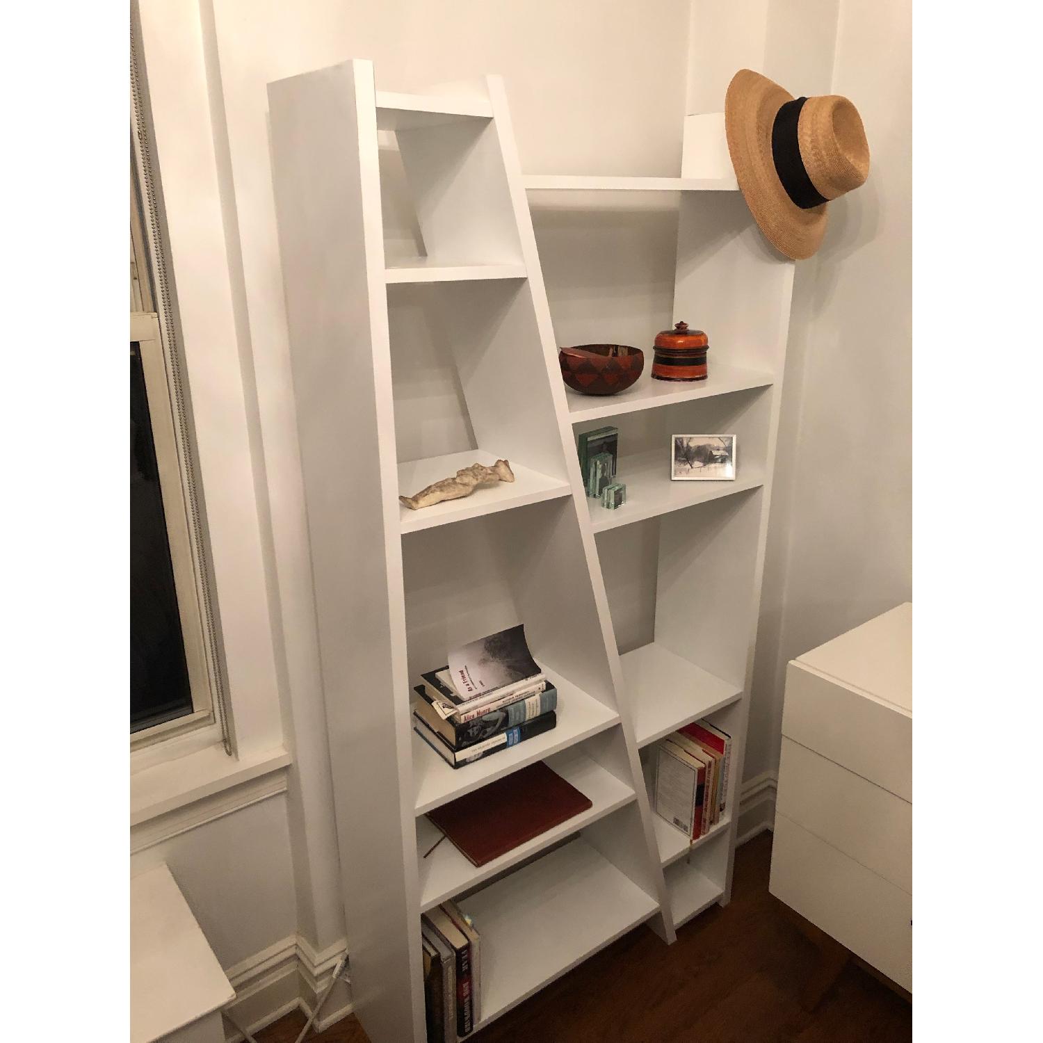 Temahome Modern Diagonal Shelving Unit - AptDeco