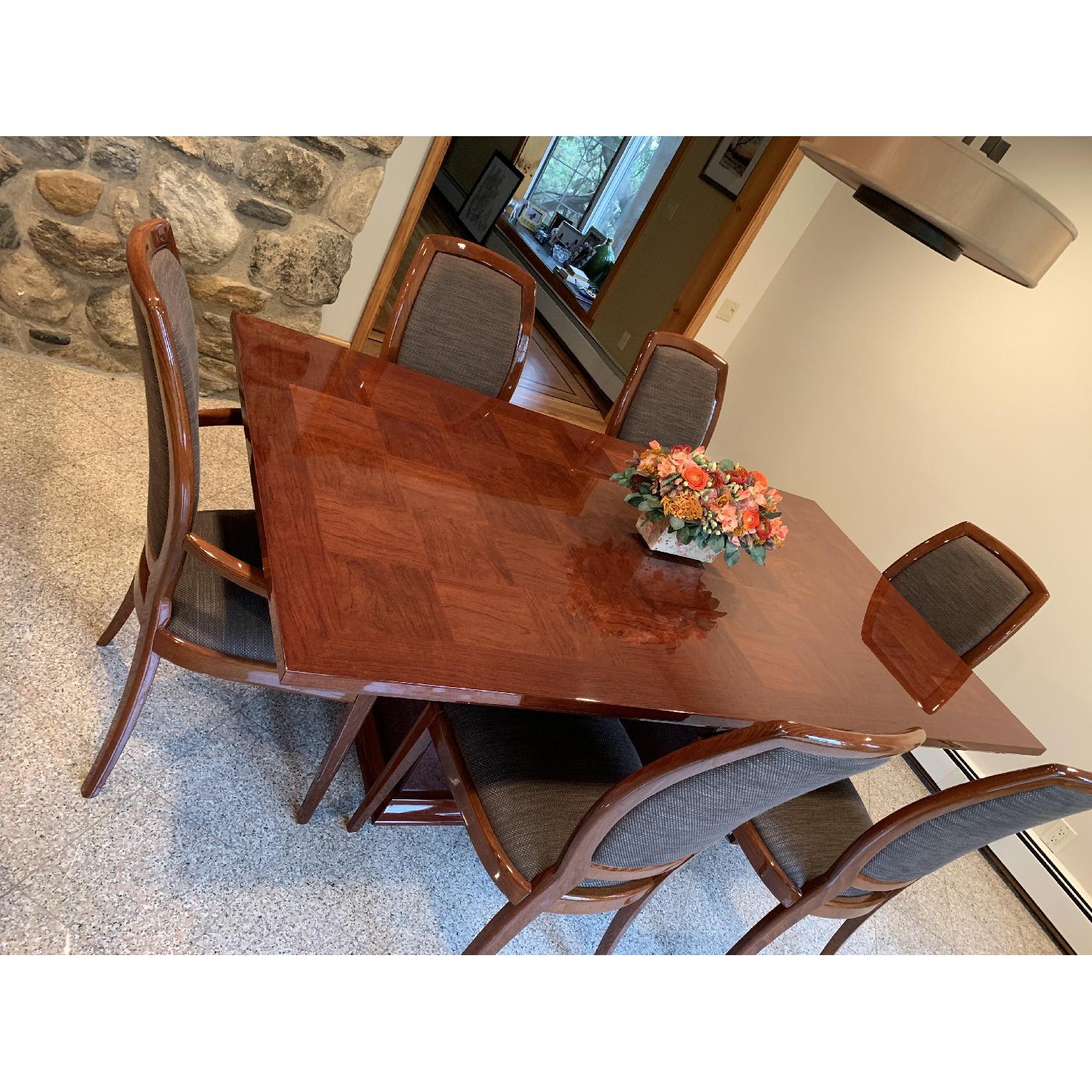 Custom Expandable Dining Table - AptDeco