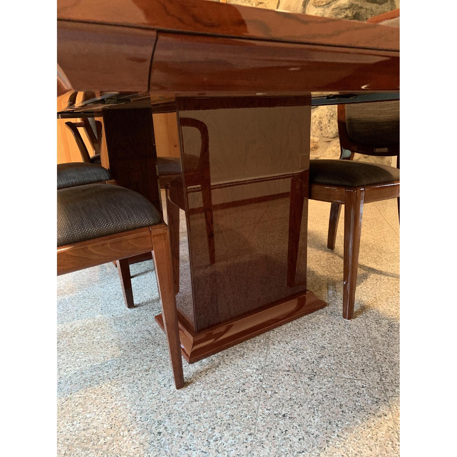 Custom Expandable Dining Table - AptDeco