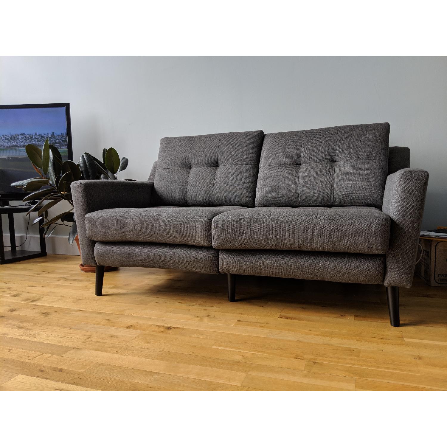 Burrow nomad loveseat store