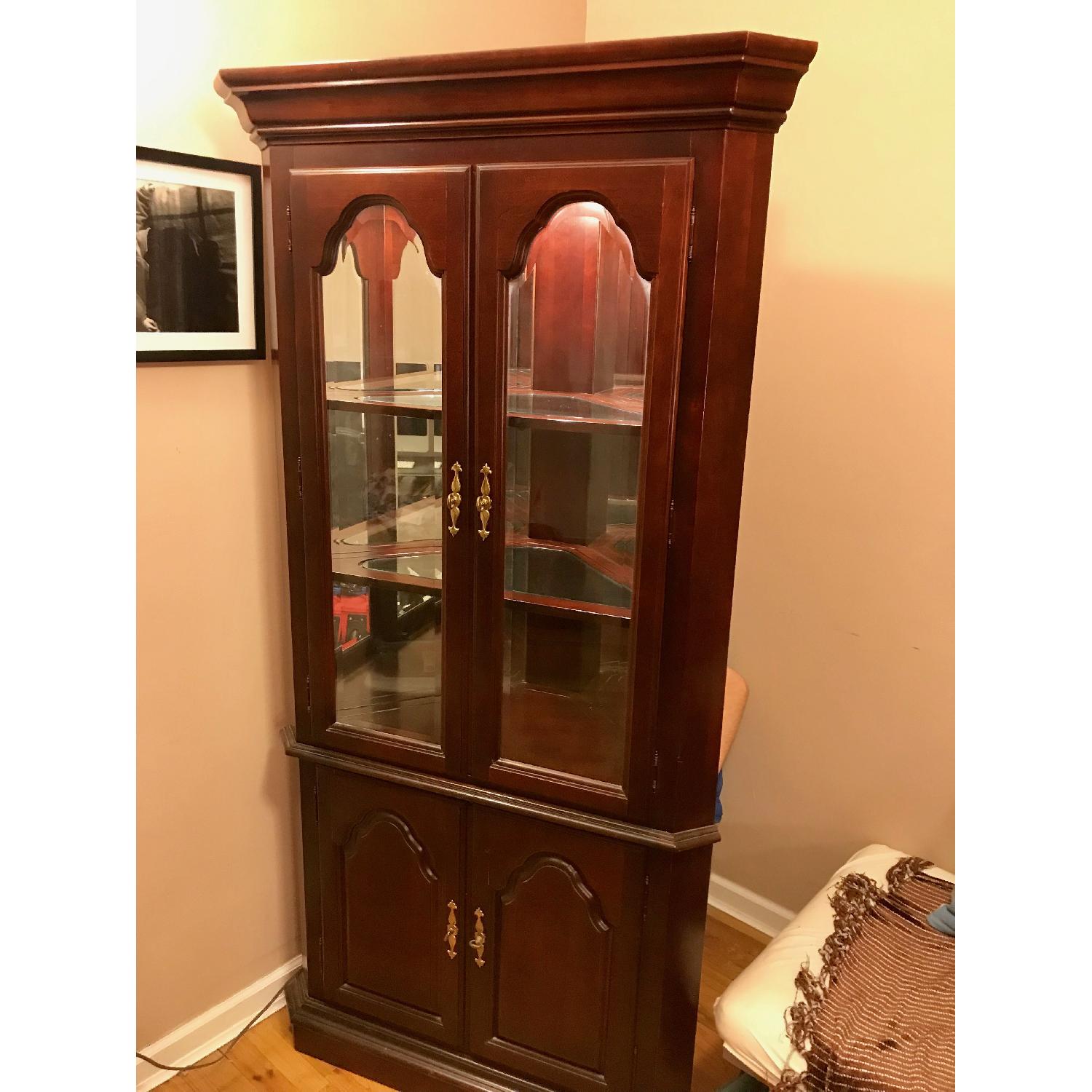 North Carolina Corner Hutch Cabinet - AptDeco